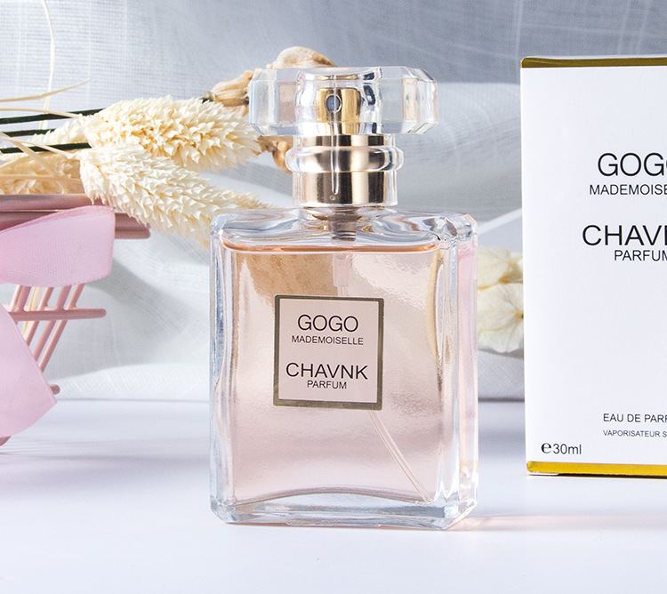 **น้ำหอมแท้ผู้หญิง พร้อมส่ง GOGO CHAVNK EDP ขนาด 30ml กลิ่นหวานละมุน สด ...