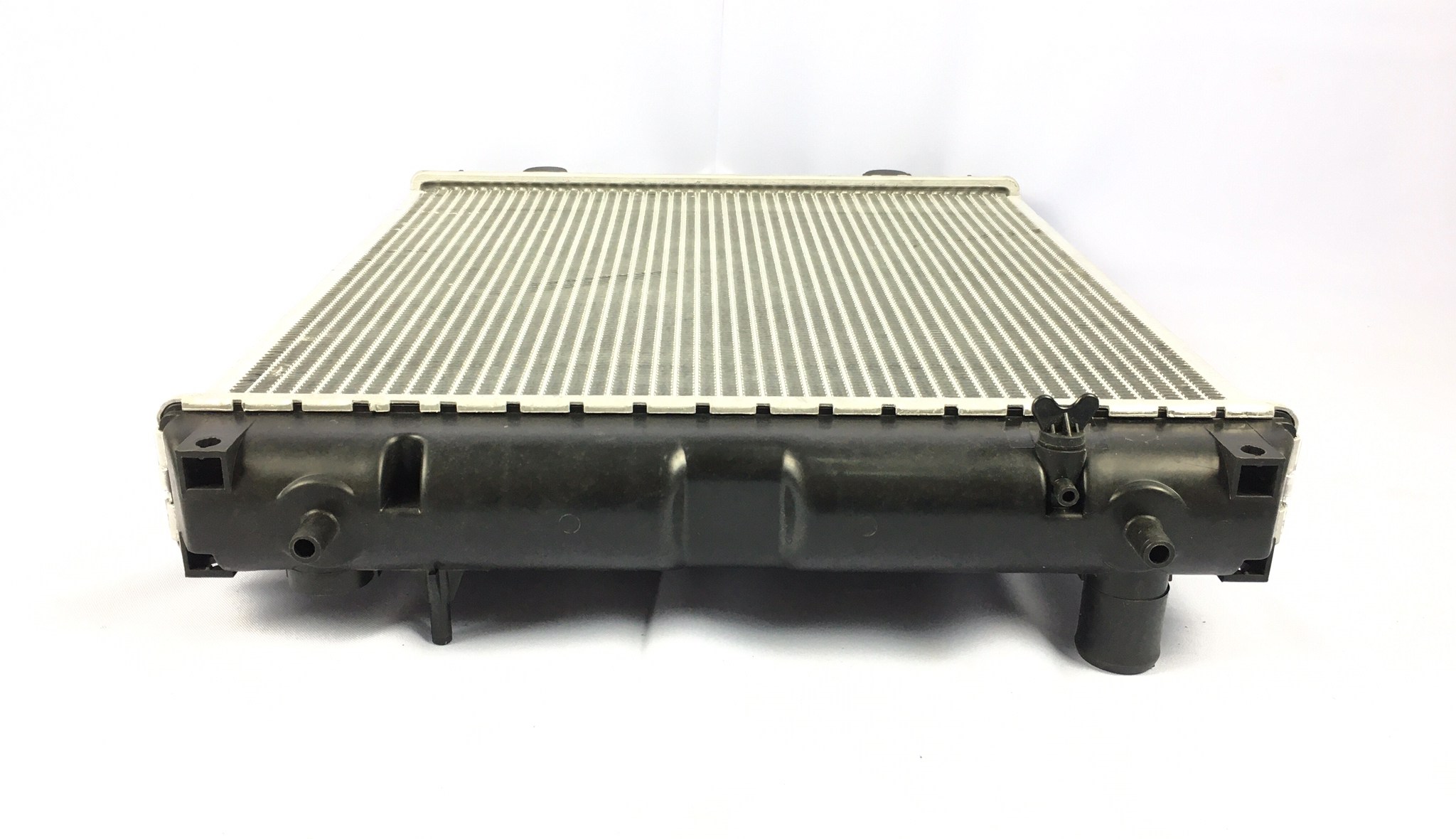 หม้อน้ำรถเกี่ยวข้าวคูโบต้า (KUBOTA) รุ่น DC60 และ DC68 ยี่ห้อ FARMTECH ...