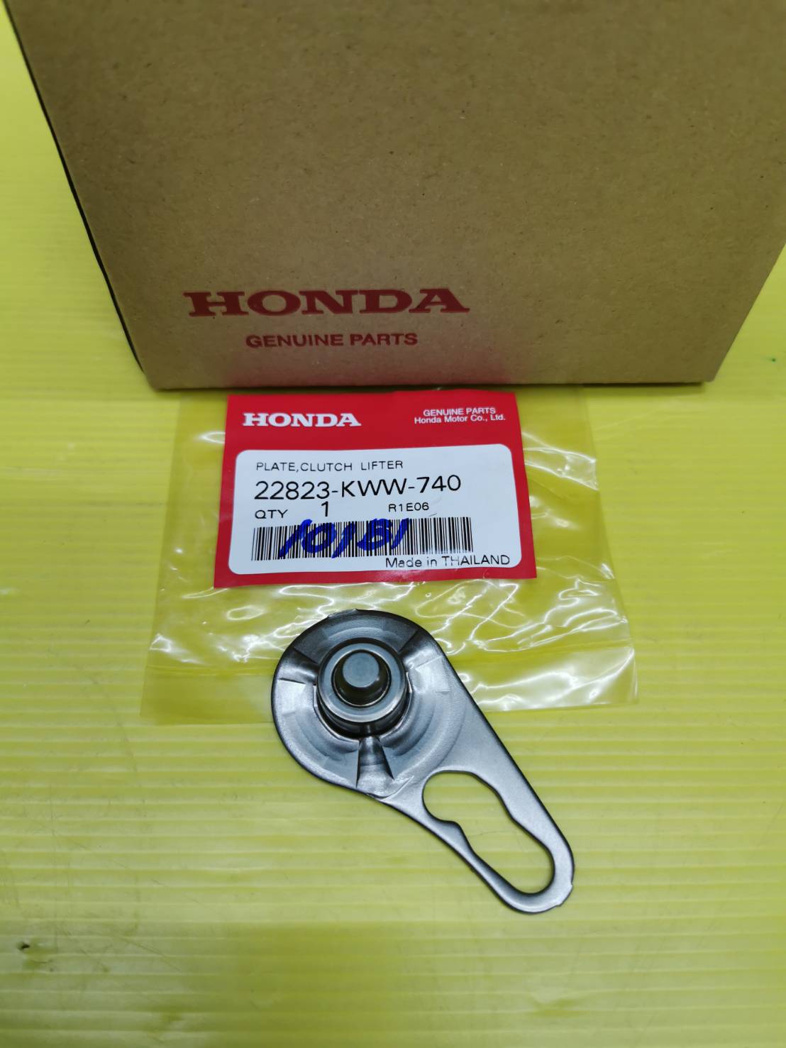 เเผ่นกดลูกเบี้ยวครัชเวฟ110i ดรีมซุปเปอร์คัพ แท้เบิกศูนย์HONDA 22823-KWW ...
