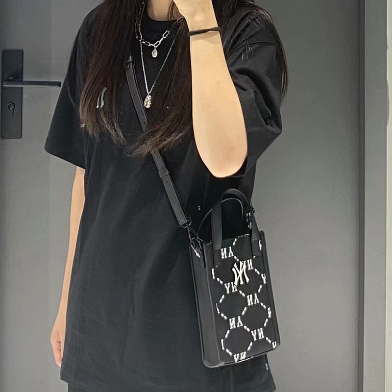 MLB NY UNISEX CURVED CAPNY NEW YORK YANKEE กระเป๋าNYเเฟชั่นรุ่นใหม่สพาย ...