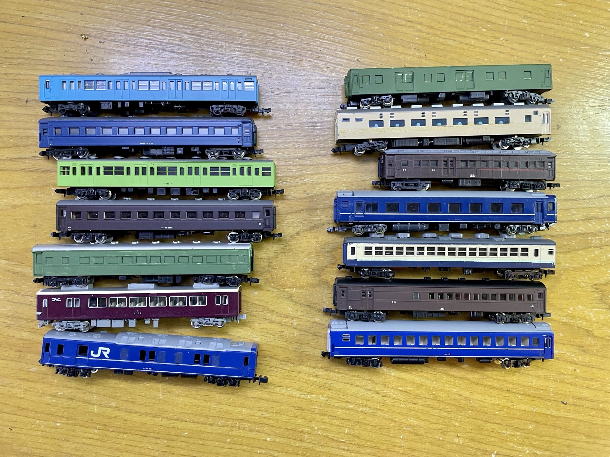 TomixKato N Scale Passenger Carriages 14 styles colours all new ...