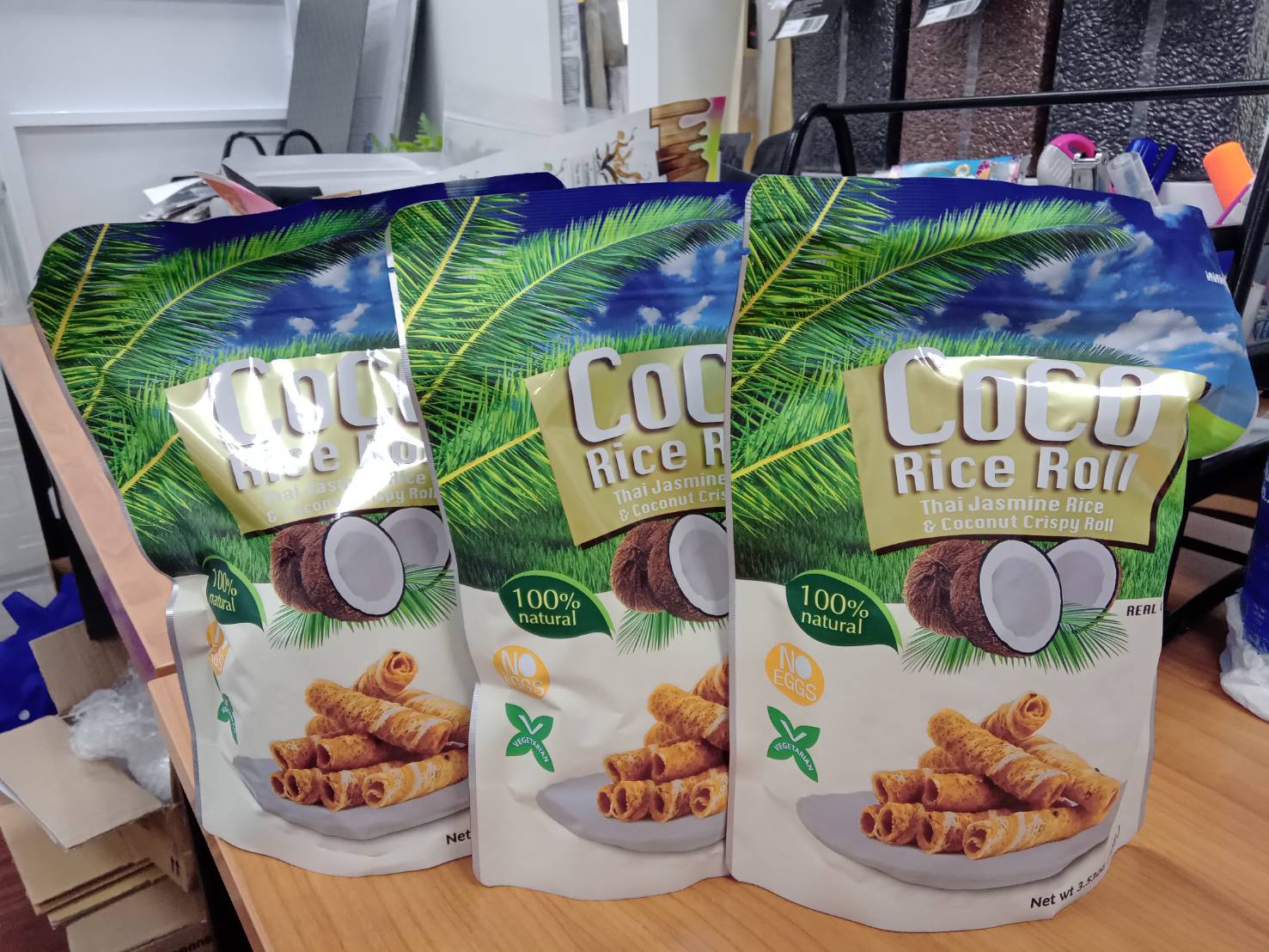 Coco Rice Roll ทองม้วนมะพร้าว 100g.(แพ็ค 3 ถุง) | Lazada.co.th