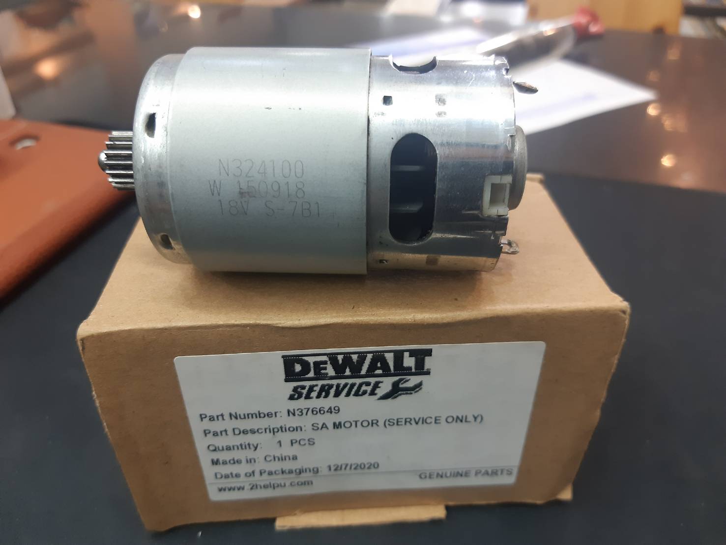 DeWALT motor with pinion อะไหล่ มอเตอร์ DC 18 v.(พร้อมเฟืองขับ) part no ...