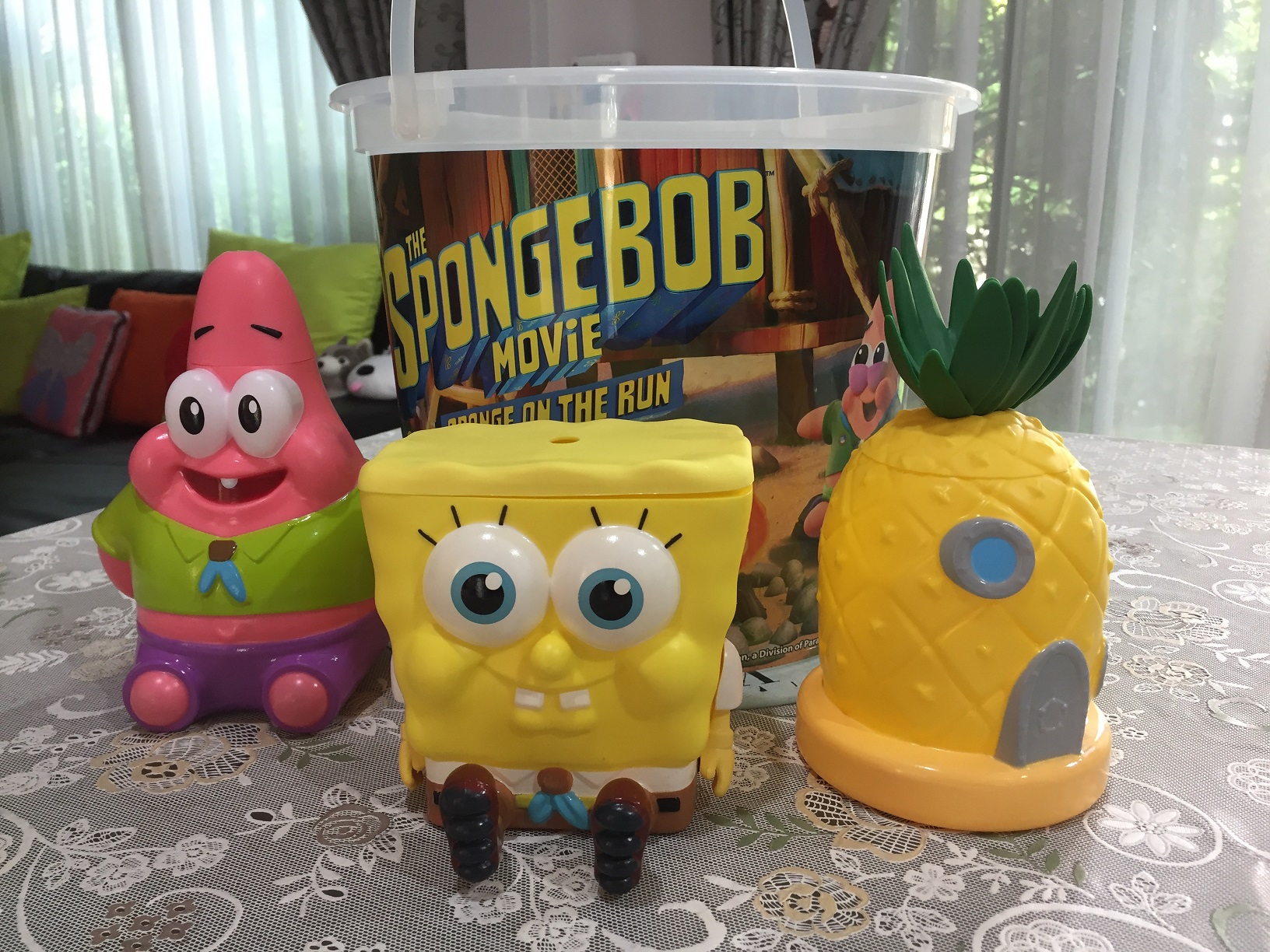แก้วน้ำ + ถัง Popcorn SPONGEBOB Movie 1 ชุด (3 ตัว + 1 ถัง) ของสะสม ...