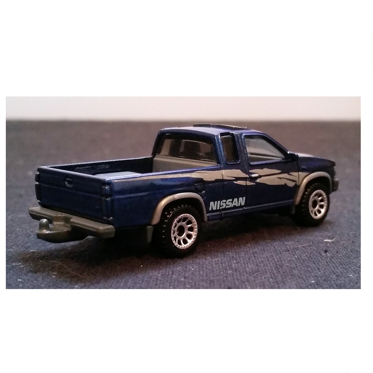 โมเดลรถเหล็ก MATCHBOX 95 NISSAN HARDBODY (D21) ชุด TRUCK SERIES โมเดล ...