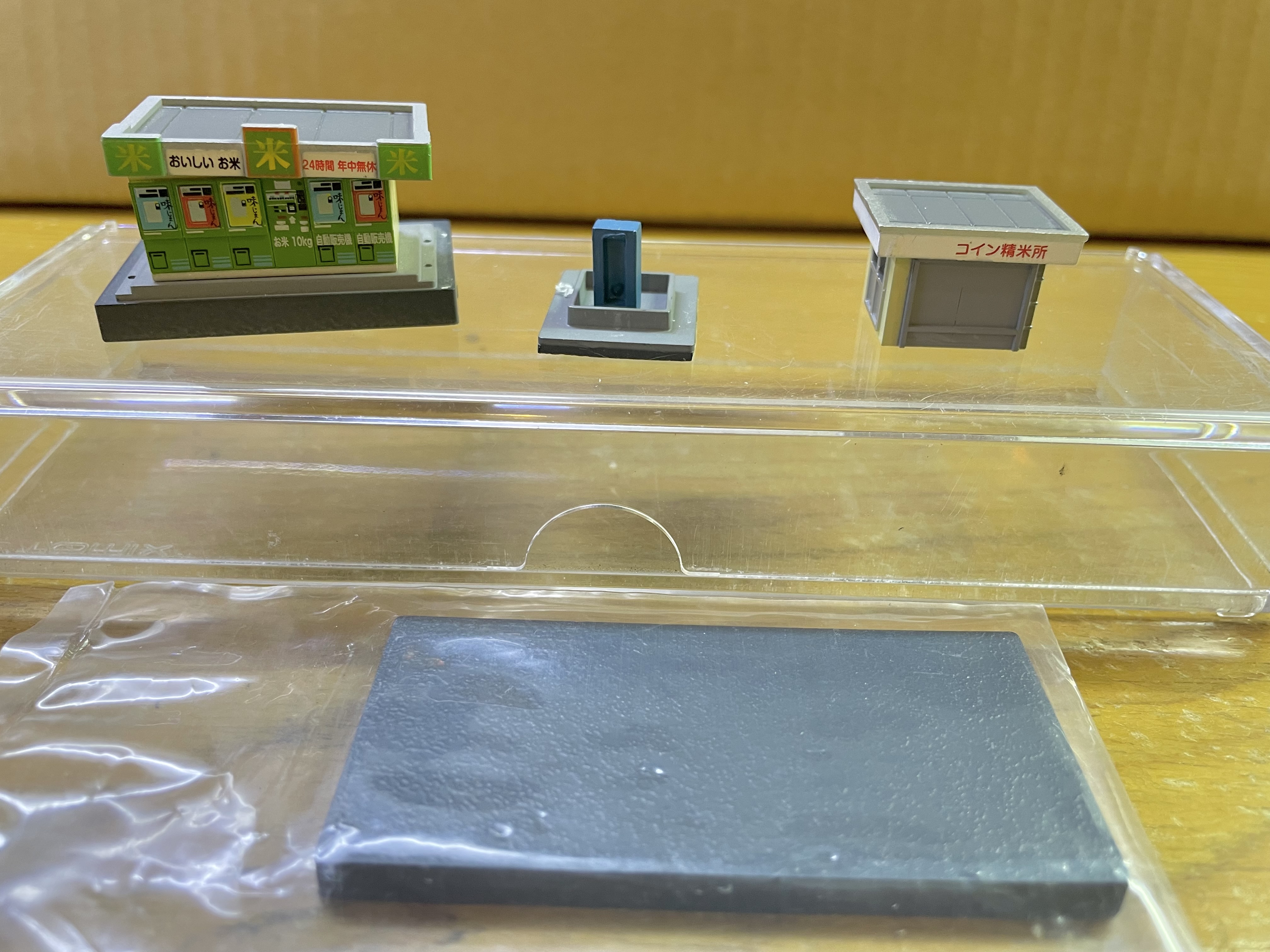 Preowned N TomyTec Mini Platform F2 No 104 dimensions L16W3H3. ใช้ N TomyTec Mini Platform F2 No ...