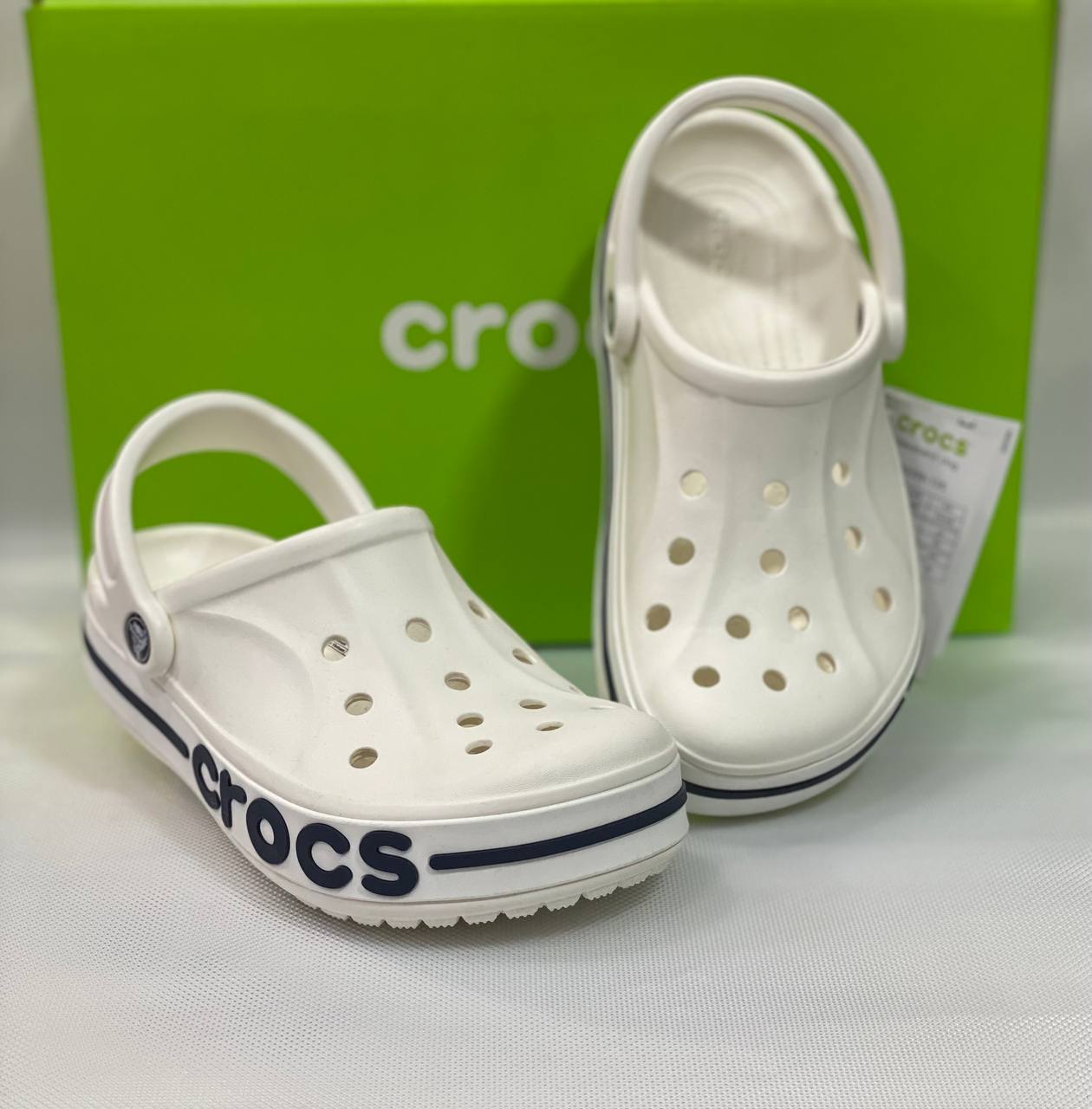 SALE รองเท้า crocs ลดล้างสต๊อกของผู้หญิงและผู้ชายสีตรงปก | Lazada.co.th