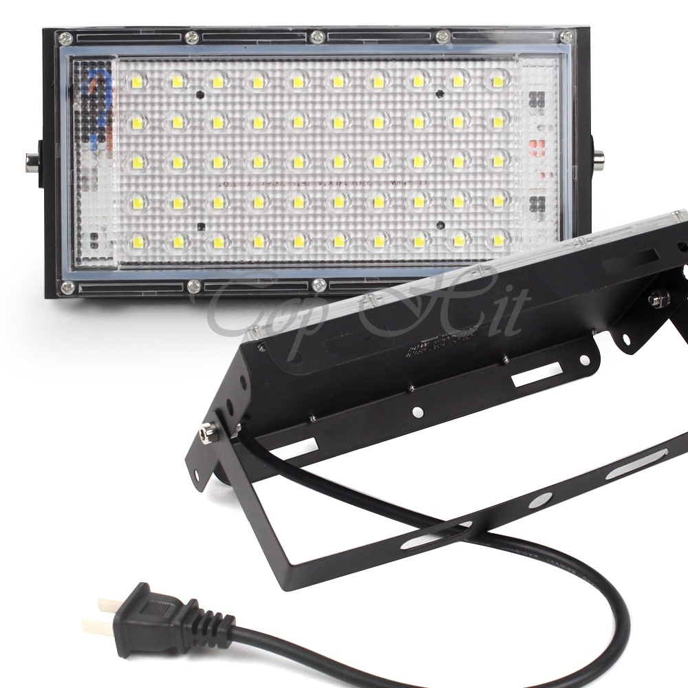 LED Light 888 ค่าส่งถูก พร้อมส่ง โคมไฟสปอร์ตไลท์ 200W 50W 120W 80W LED ...