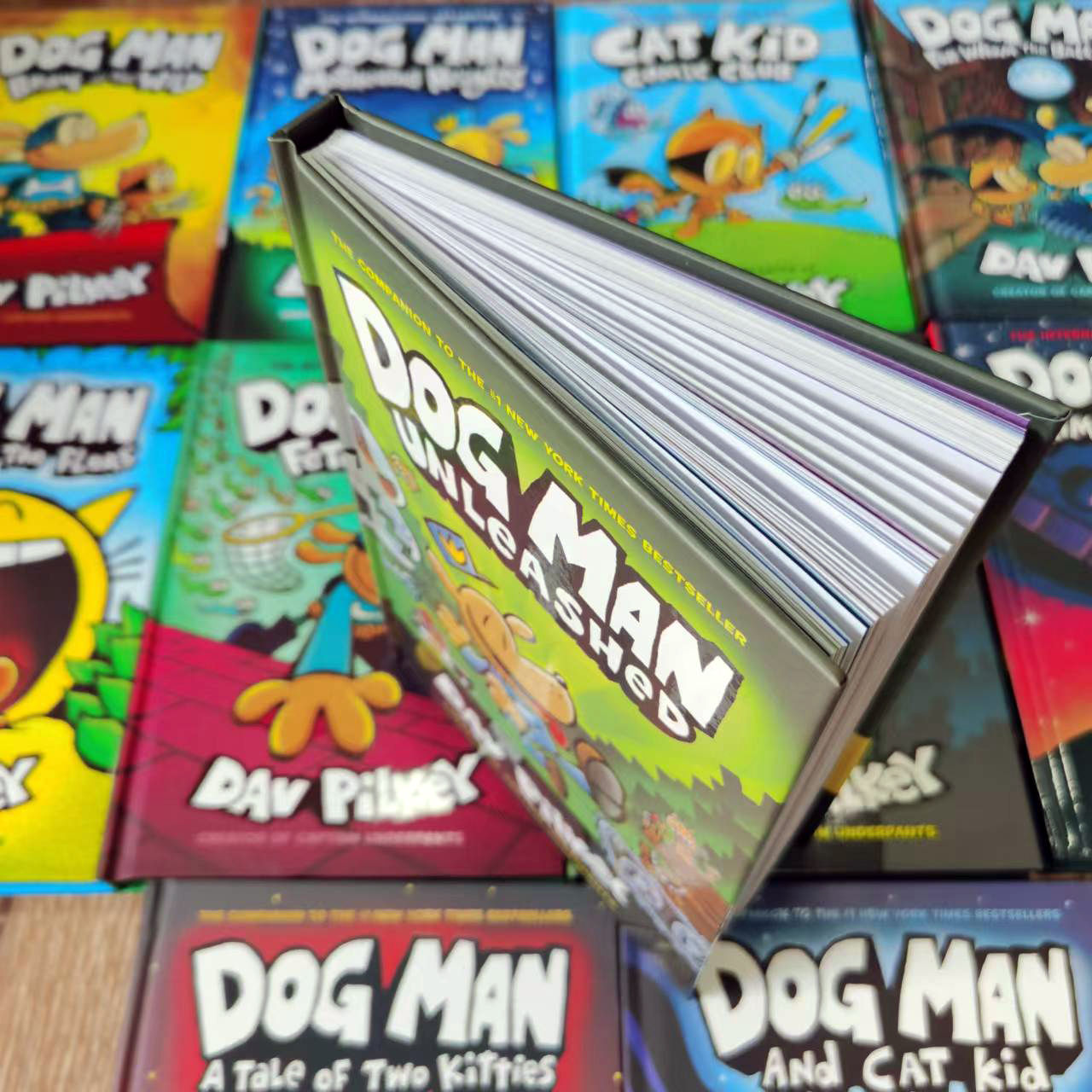 13 BooksSet The Adventures of Dog Man The Epic Collection Humor Novel ...