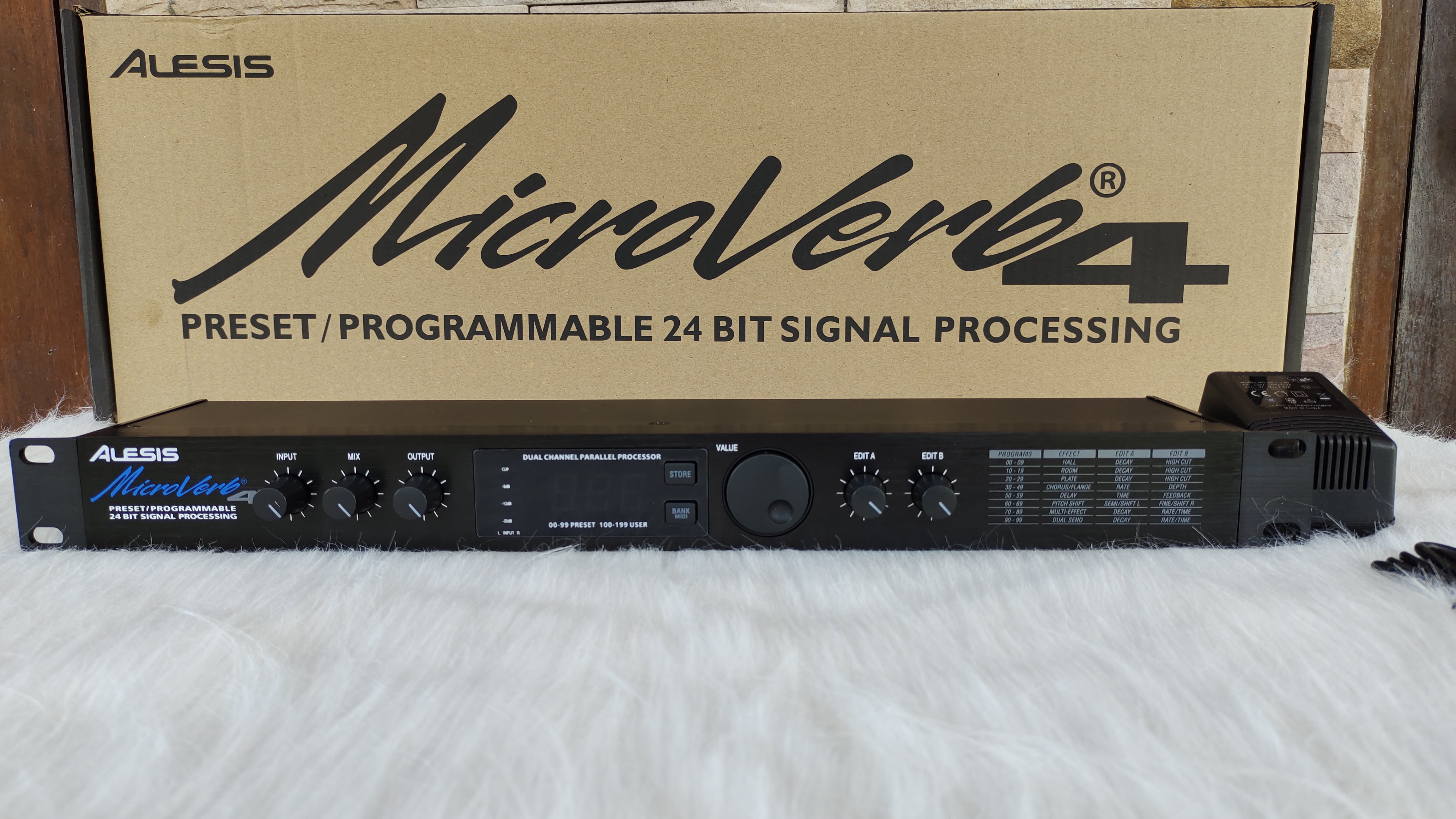 เอฟเฟคร้อง Microverb 4 Alesis เอฟเฟ็คมืออาชีพ เสียงก้องกังวาล ราคาถูก ...