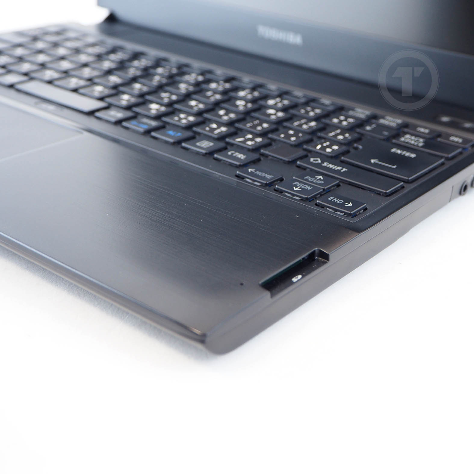 โน๊ตบุ๊ค Toshiba Dynabook R732/F Core i5 GEN 3 SSD 128GB โน๊ตบุ๊คมือสอง ...