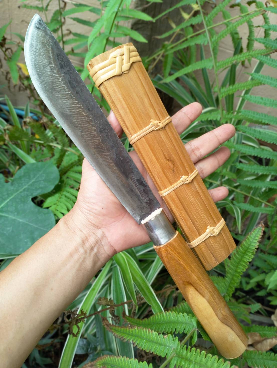 มีดลาบ มีดเหน็บ อีเหน็บ (E-Nep) มีดเดินป่า มีดแคมป์ ใบ 8.3” SUP9 ตีร้อนชุบแข็ง ผิวไฟ ด้ามฝักไม้ ...