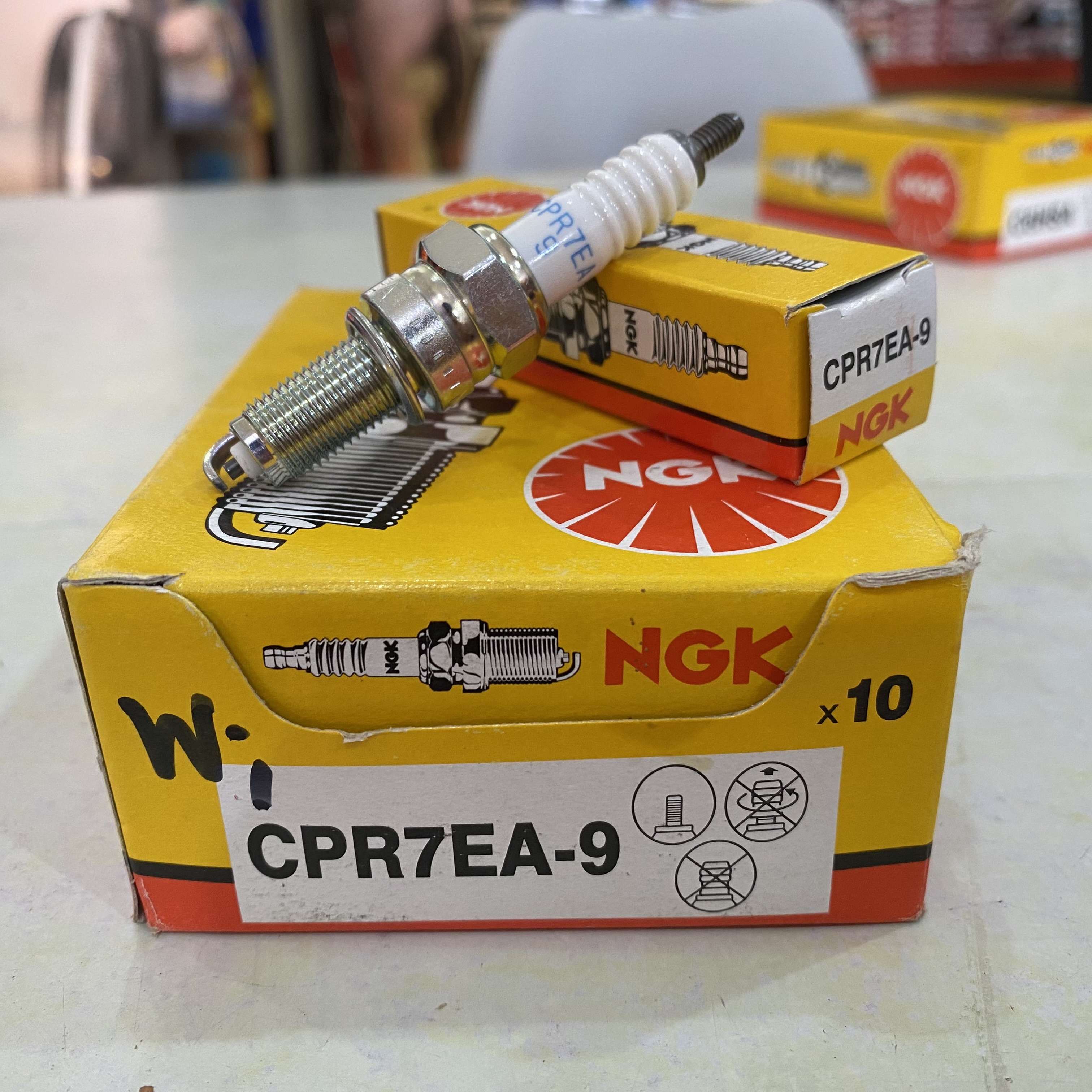หัวเทียนNGKเบอร์ CPR7EA-9 ใส่WAVE110 i -หัวฉีดWAVE-125CZISCOOPY iZOOMER ...