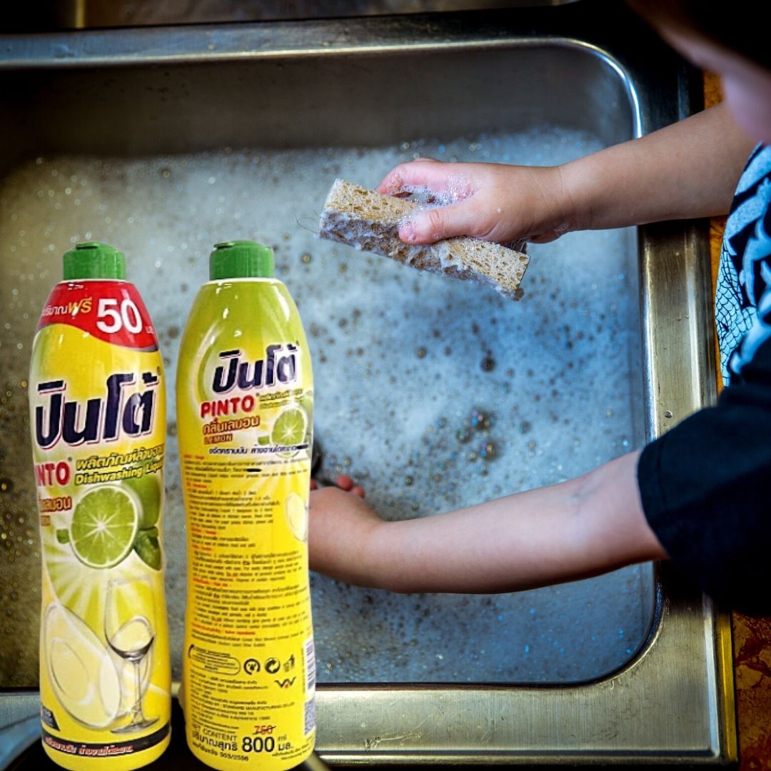 น้ำยาล้างจาน ล้างจาน ผลิตภัณฑ์ล้างจาน ปินโต้ กลิ่นมะนาว ขนาด 800 มล. ...