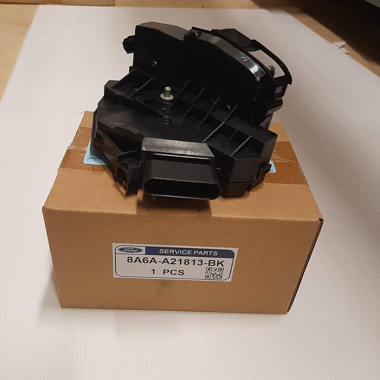 กลอนล็อคประตูหน้าซ้าย ( ฟอร์ดเฟียสต้าแท้ ) FIESTA-MCA(FTM) เบอร์อะไหล ...