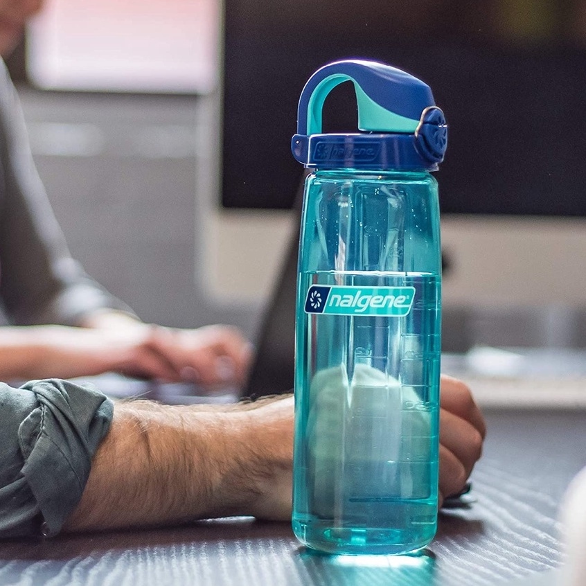 Nalgene On The Fly (OTF) Lock Top Plastic Water Bottle BPA-Free 24Oz ...
