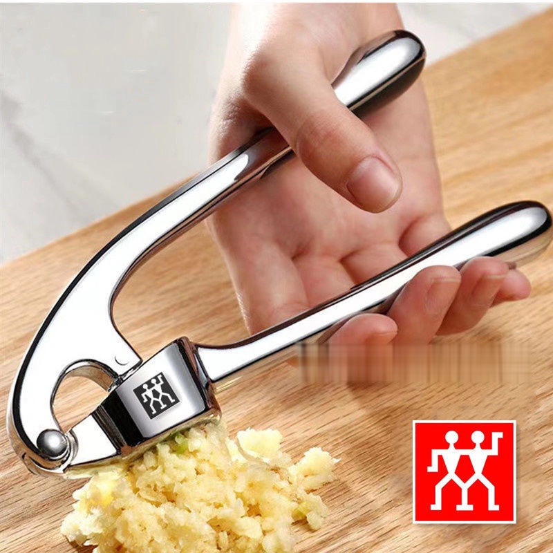 Zwilling Garlic Crusher Mincer เครื่องบดกระเทียมพร้อมที่ปอกและแปรงทำ ...