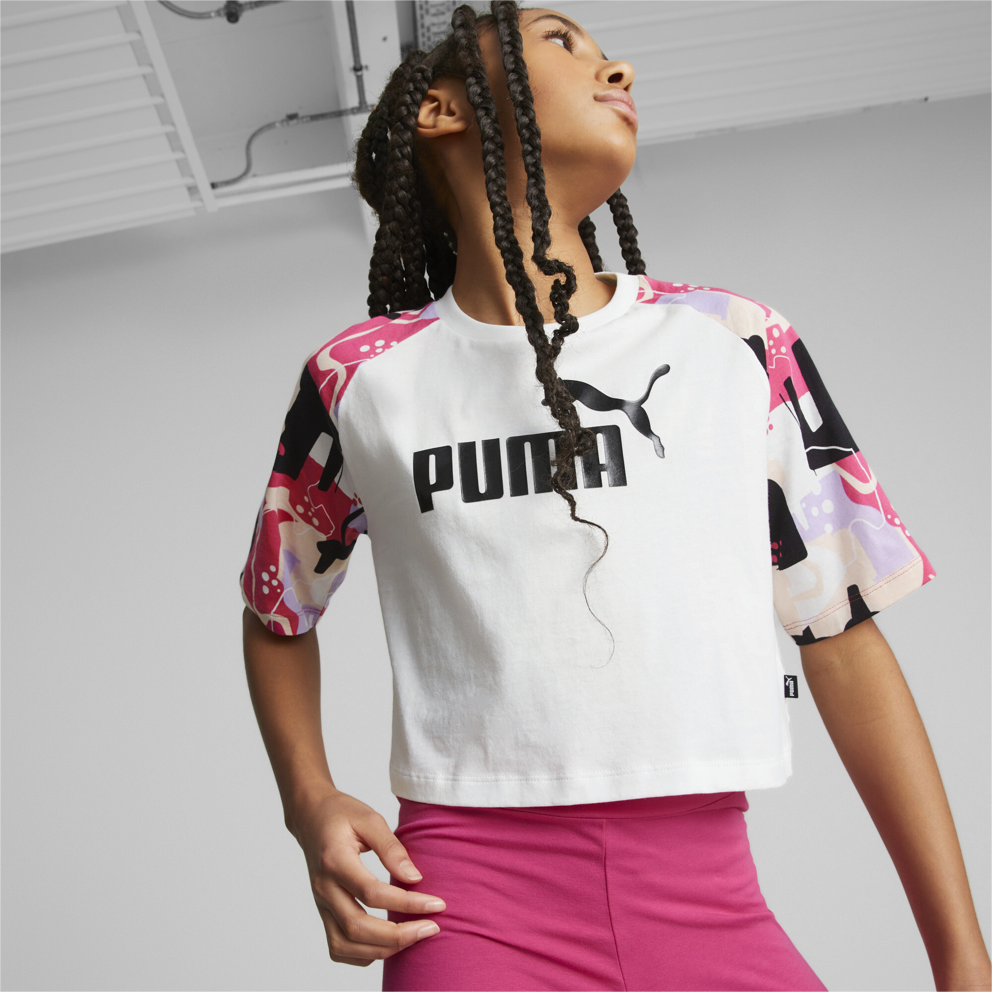 PUMA KIDS - เสื้อยืดคอกลมเด็กโต Essentials Two-Tone Logo Tee - 58698554 ...