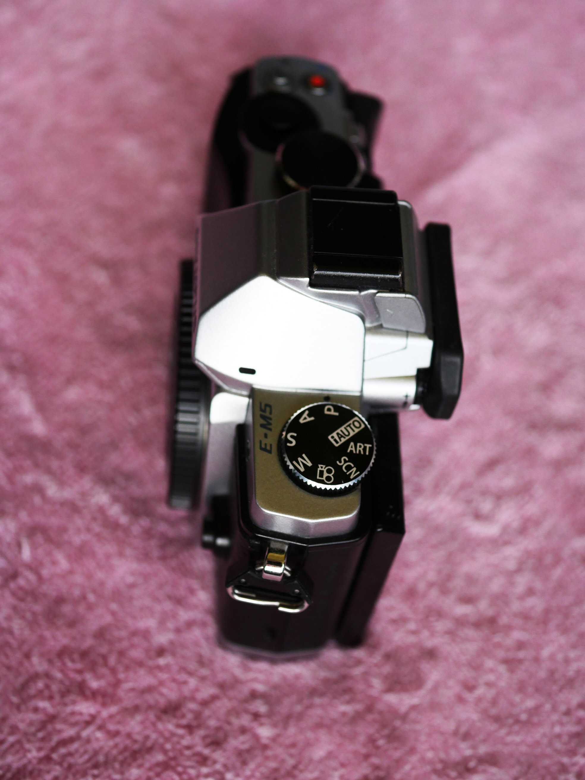 Olympus OM-D E-M5 Digital Camera Black Silver Body only OMD EM5 O-MD EM ...