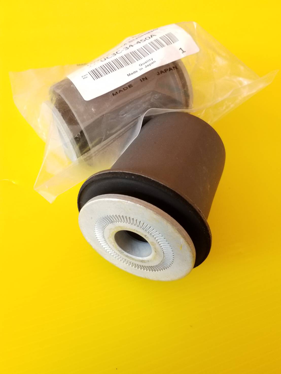 บู๊ชปีกนกล่าง MAZDA BT50 โปร กลม T6 LH UC3C-34-450A(AB31-3A493-BB ...