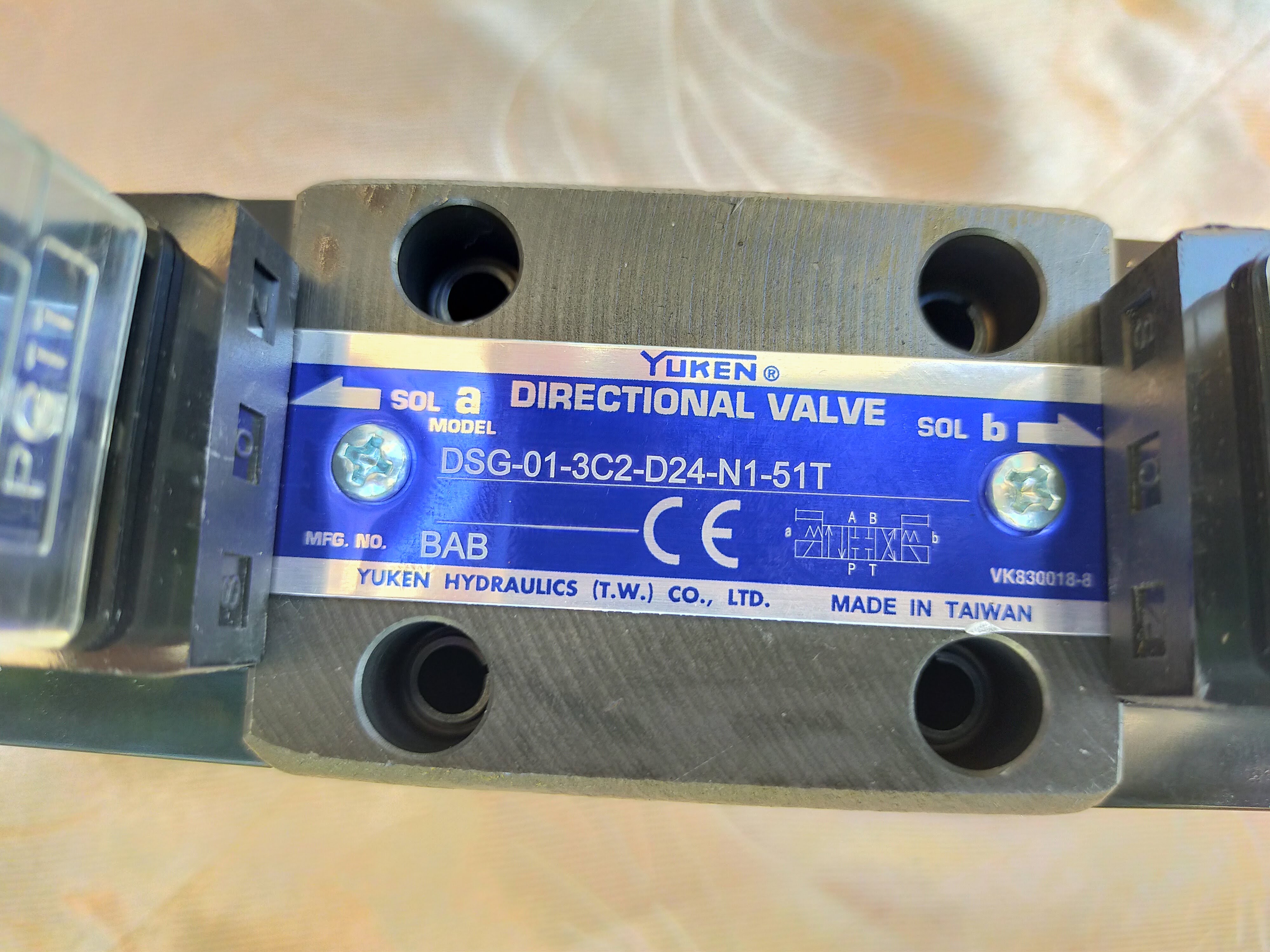 DSG-01-3C2-D12-N1-51T SOLENOID VALVE YUKEN HYDRAULIC ;DIRECTIONAL CONTROL ,SIZE01 ,CLOSE CENTER ...