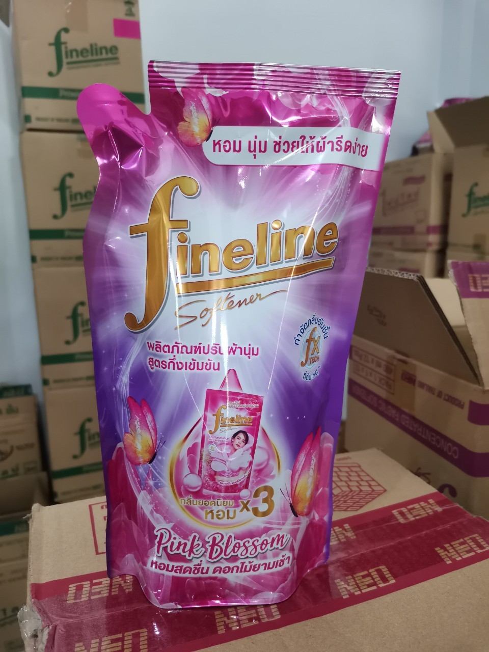 Fineline Premium Perfume Concentrated Fabric Softener Pink Chance 450ml ...