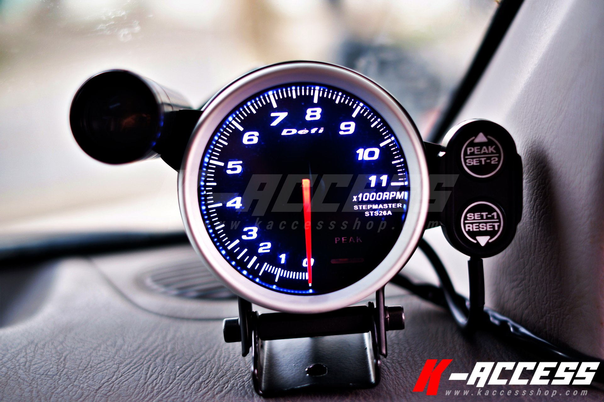 Defi BF Advance วัดรอบใหญ่ 11,000 รอบ ขนาด 80 mm ปรับสีได้หลายร้อยสี Shift Light สามารถเปลี่ยน ...