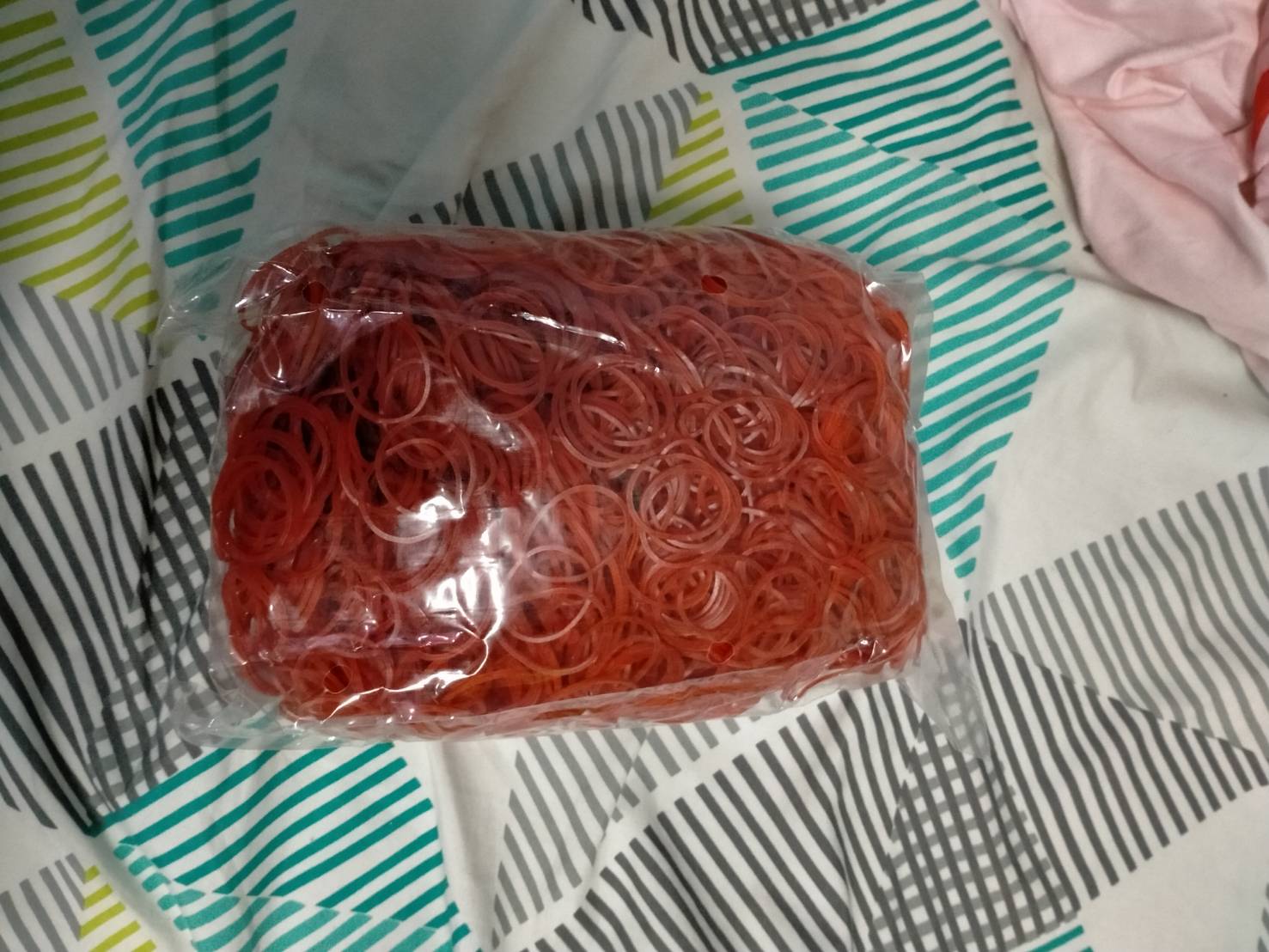 หนังยาง ยางรัดของ น้ำหนัก 500 กรัม จำนวนเส้นประมาณ 3200 เส้น ยาง ขนาด 1 ...