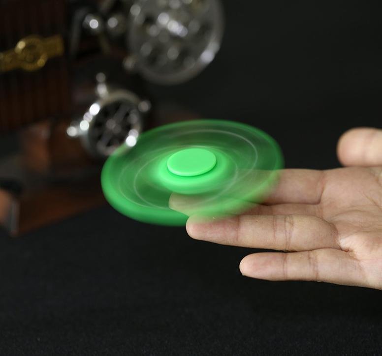 New! Hand Spinner Fidget Special Offer ZrO2 Ceramic Bearings White ...