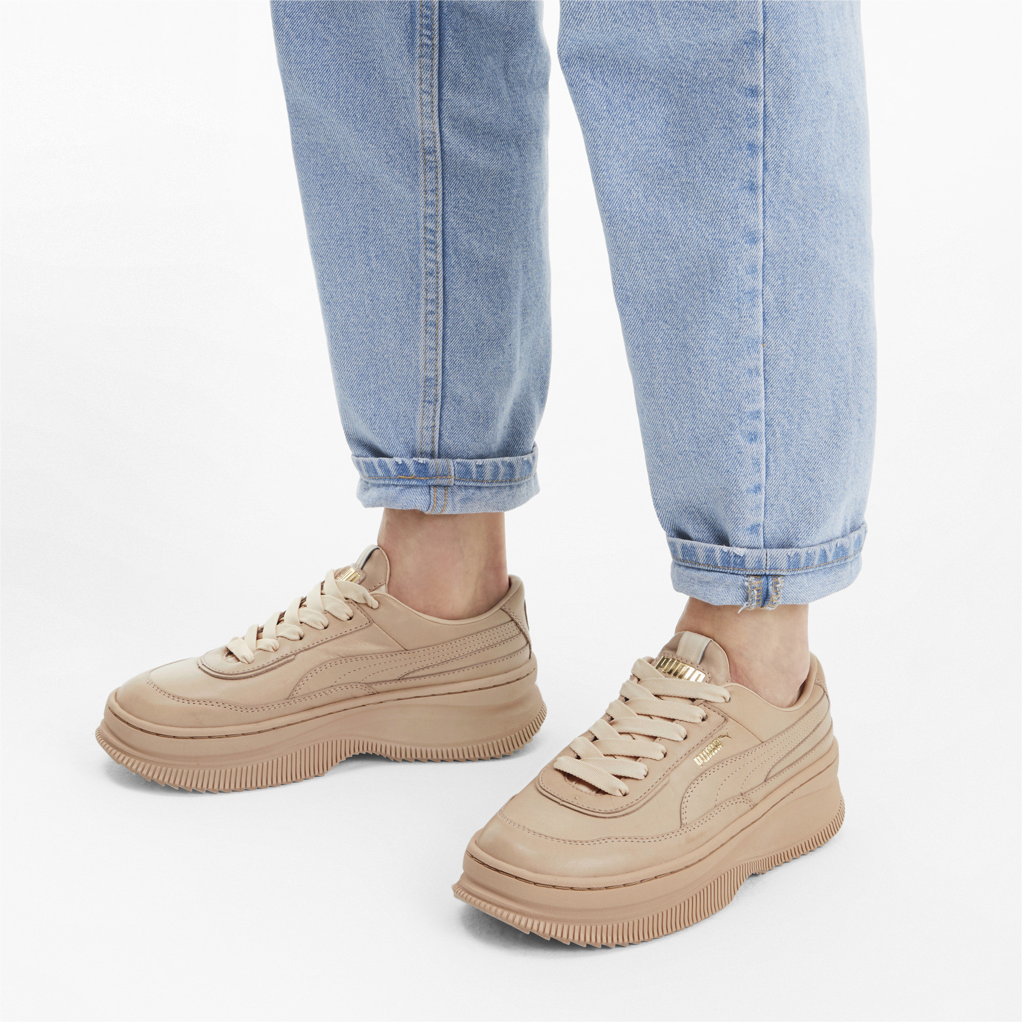 PUMA EVOLUTION - รองเท้ากีฬาผู้หญิง Deva สีเบจ - FTW - 37119902 - PUMA ...