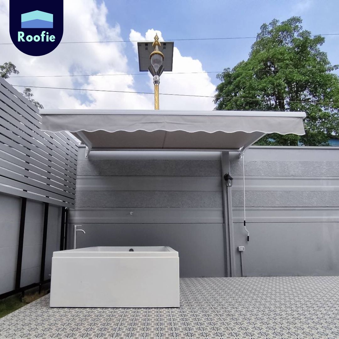 (ส่งฟรีทั่วประเทศ) กันสาดผ้าใบพับเก็บได้ มือหมุน Roofie รุ่น CLASSIC ...