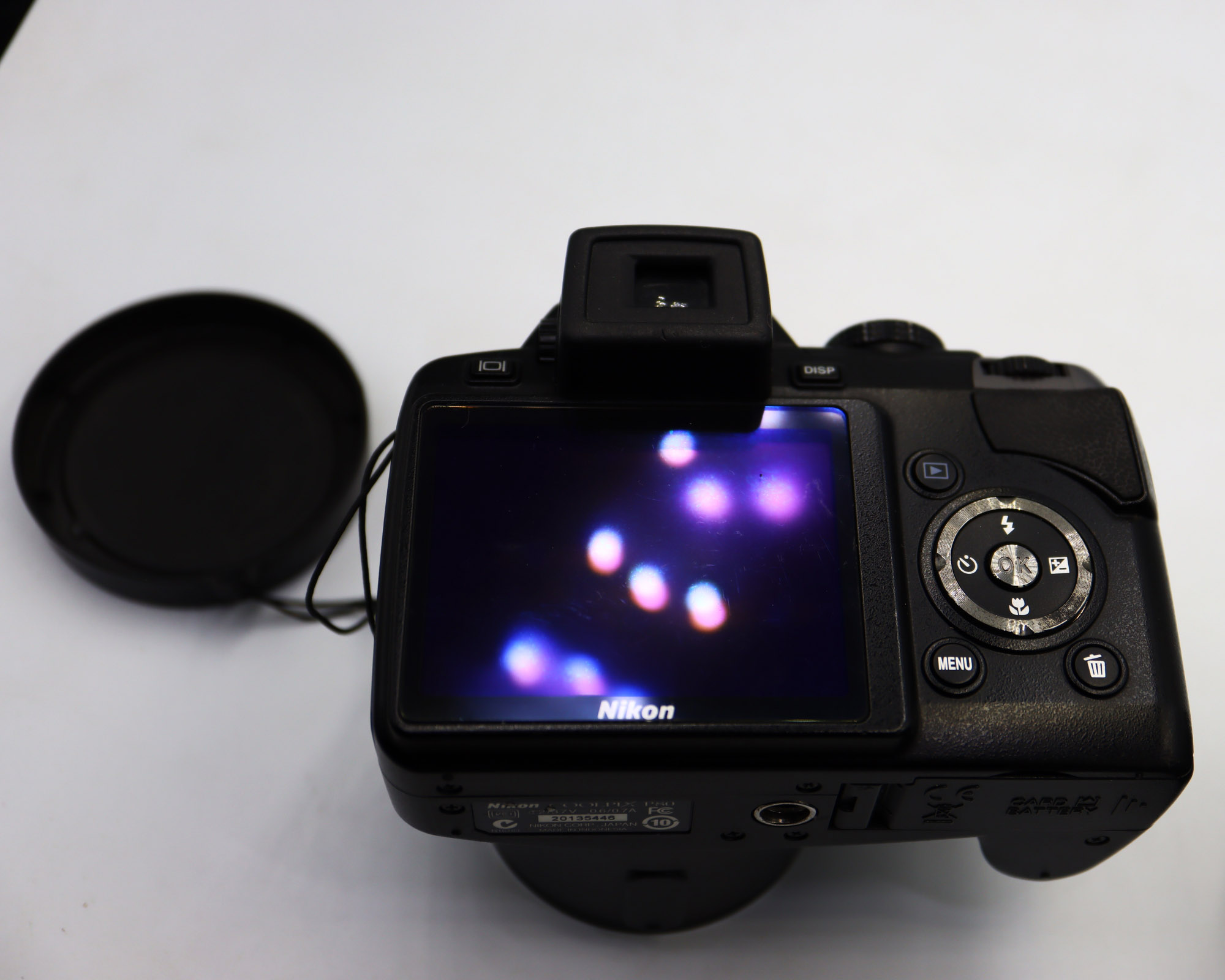 Nikon Coolpix P80 18x optical wide-angle Zoom-Nikkor glass lens Optical ...