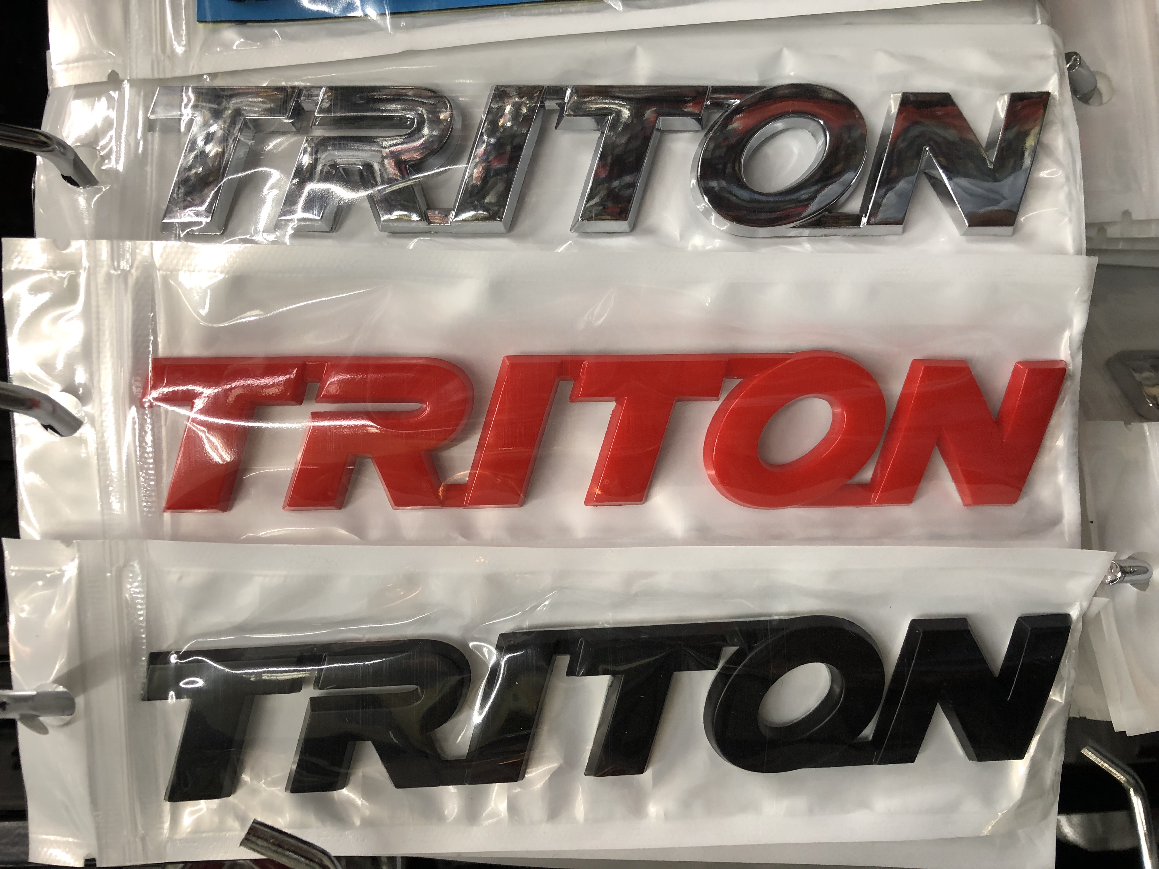 1 ชิ้น TRITON LOGO โลโก้ท้ายไทรทัน ไตรตัน มี 3 สี ขนาด13cm MITSUBISHI ...
