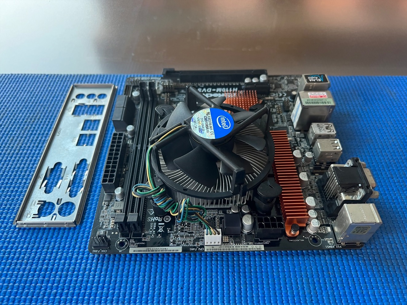 เมนบอร์ด AsRock H110M-DVS Socket 1151 แรม DDR4 CPU G3930 พร้อมฝาหลัง ...