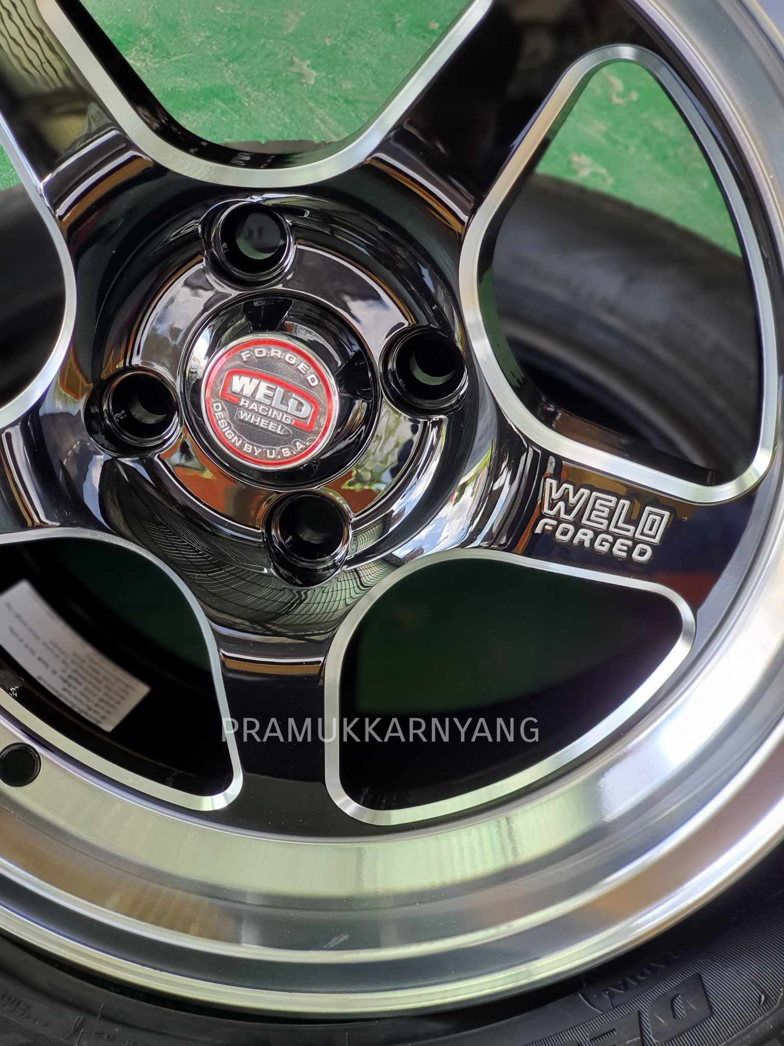 ล้อแม็กซ์ weld ขอบ15 15x7.0 4รู100 ET35 CB73.1 สีดำขอบเงา แถมฟรีฝาปิดจุกลม (ราคา1ยาง1แม็กหรือ ...