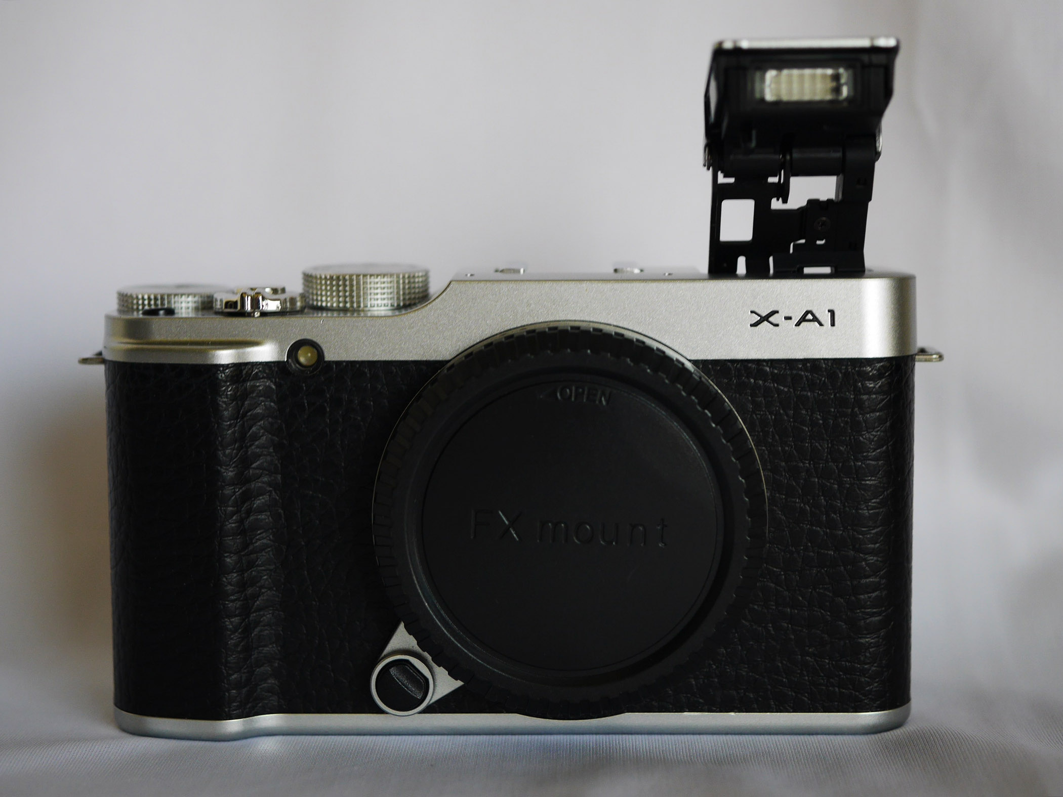 Fujifilm Fuji X-M1 Mirrorless Wi-Fi Camera Brown Body - Nick's - ThaiPick