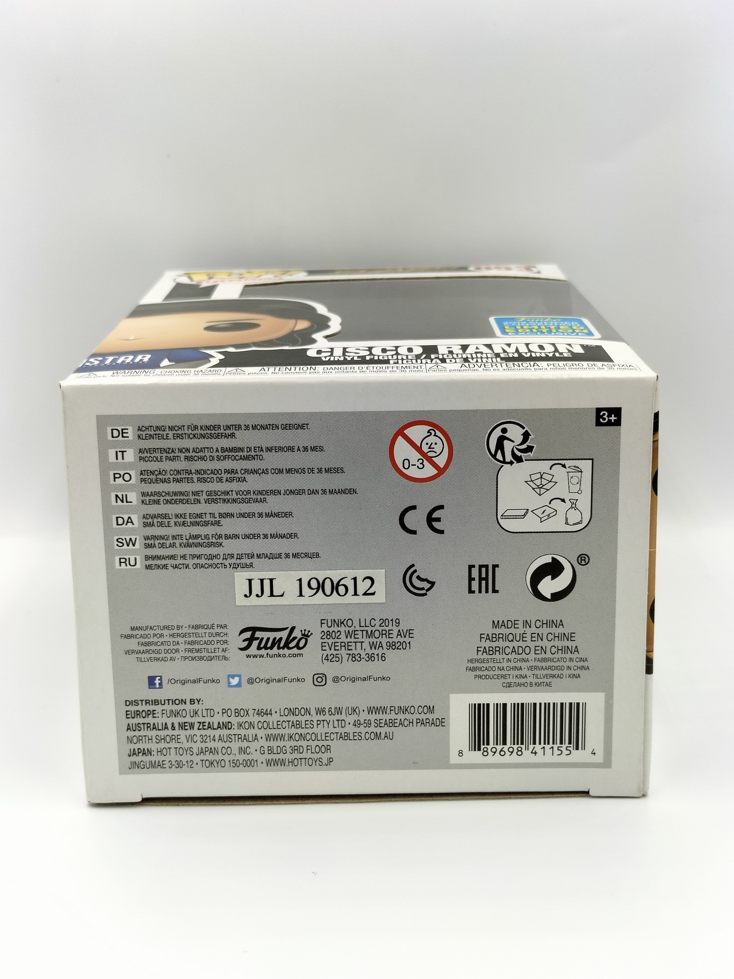 SDCC 2019 Funko Pop DC The Flash - Cisco Ramon 853 - Funko Collection ...