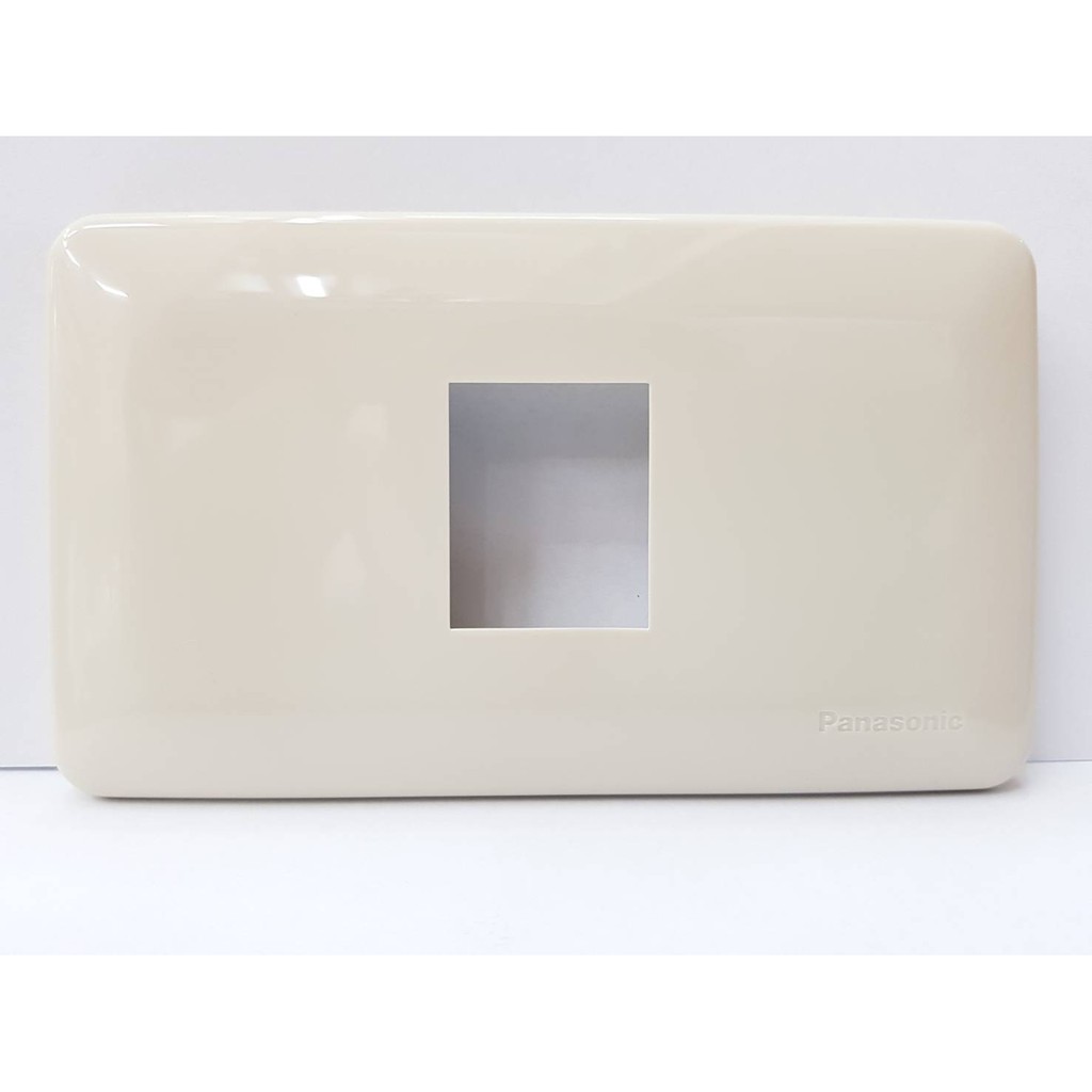 Panasonic ฝาหน้ากากพลาสติก รุ่น WNG 6801, 6802, 6803, 6804, 6806 W สีขาว (1-6 ช่อง) (รุ่นเก่า ...