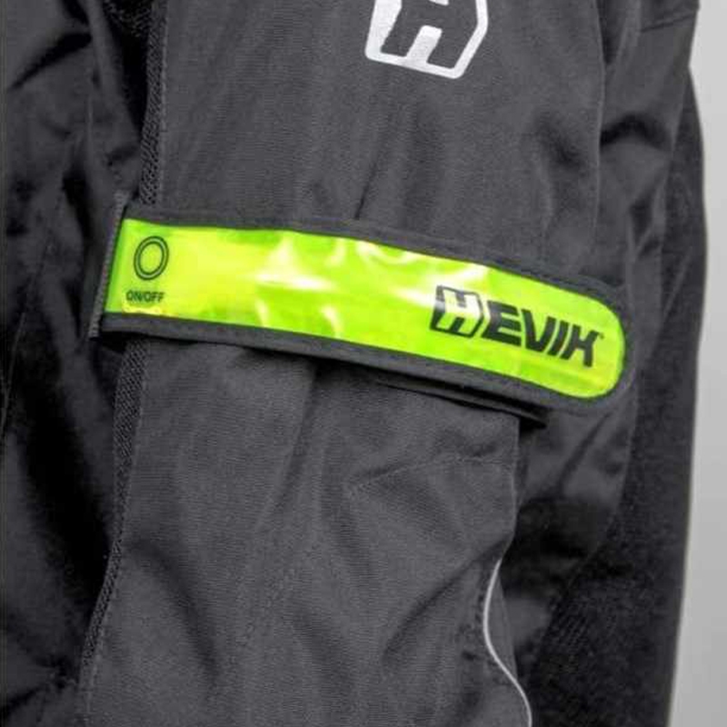Hevik Reflective Arm Strap with LED - ปลอกแขนพร้อมไฟ LED - BIKEMATE.NET ...