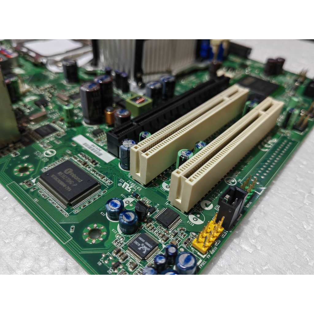 แบบใหม่ เมนบอร์ด(mainboard) Intel DG41RQ (socket 775) - FiiyHBfD - ThaiPick