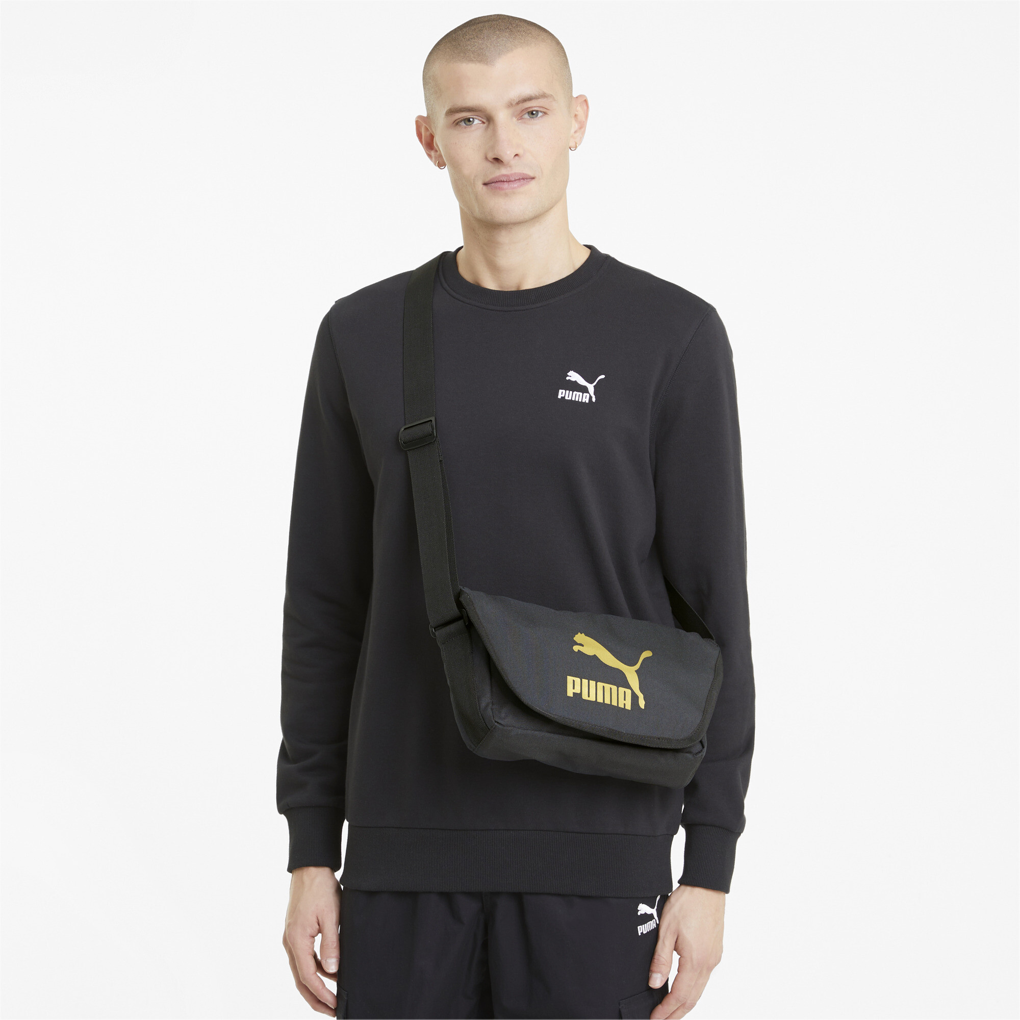PUMA SPORT CLASSICS - กระเป๋าสะพายข้าง Originals Urban สีดำ - ACC ...