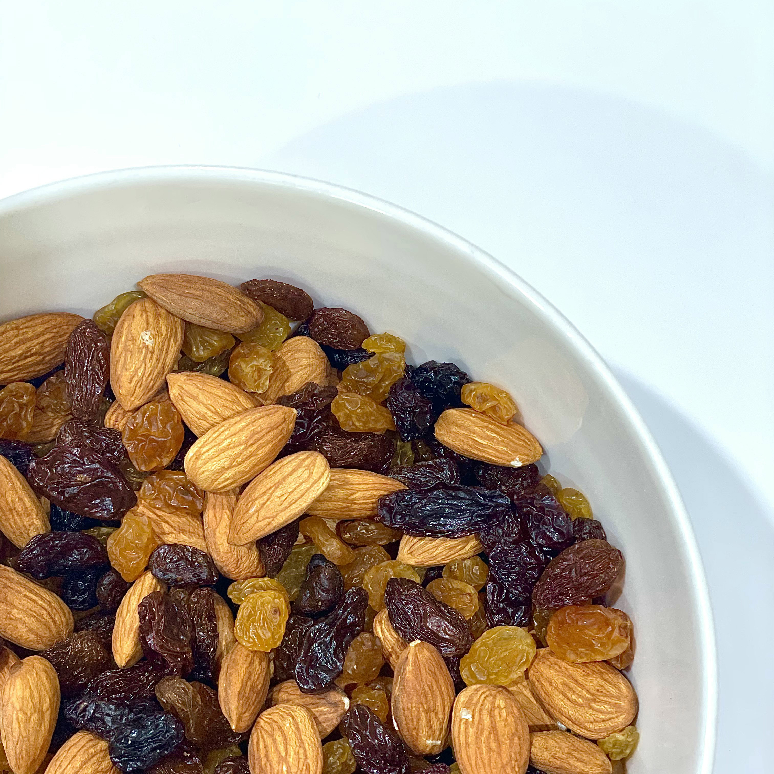 KUBKAM SNACKS almond yellow raisins black raisin อัลมอนด์ ลูกเกด เกรด ...