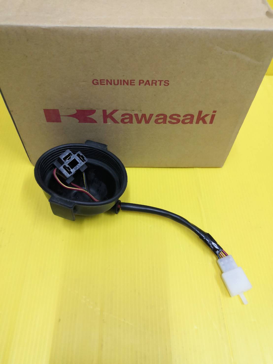 ขั้วไฟหน้าคาวาซากิ KSR แท้ 3 เขี้ยว / ขั้วไฟหน้า 3 เขี้ยว (เหมาะในการ ...