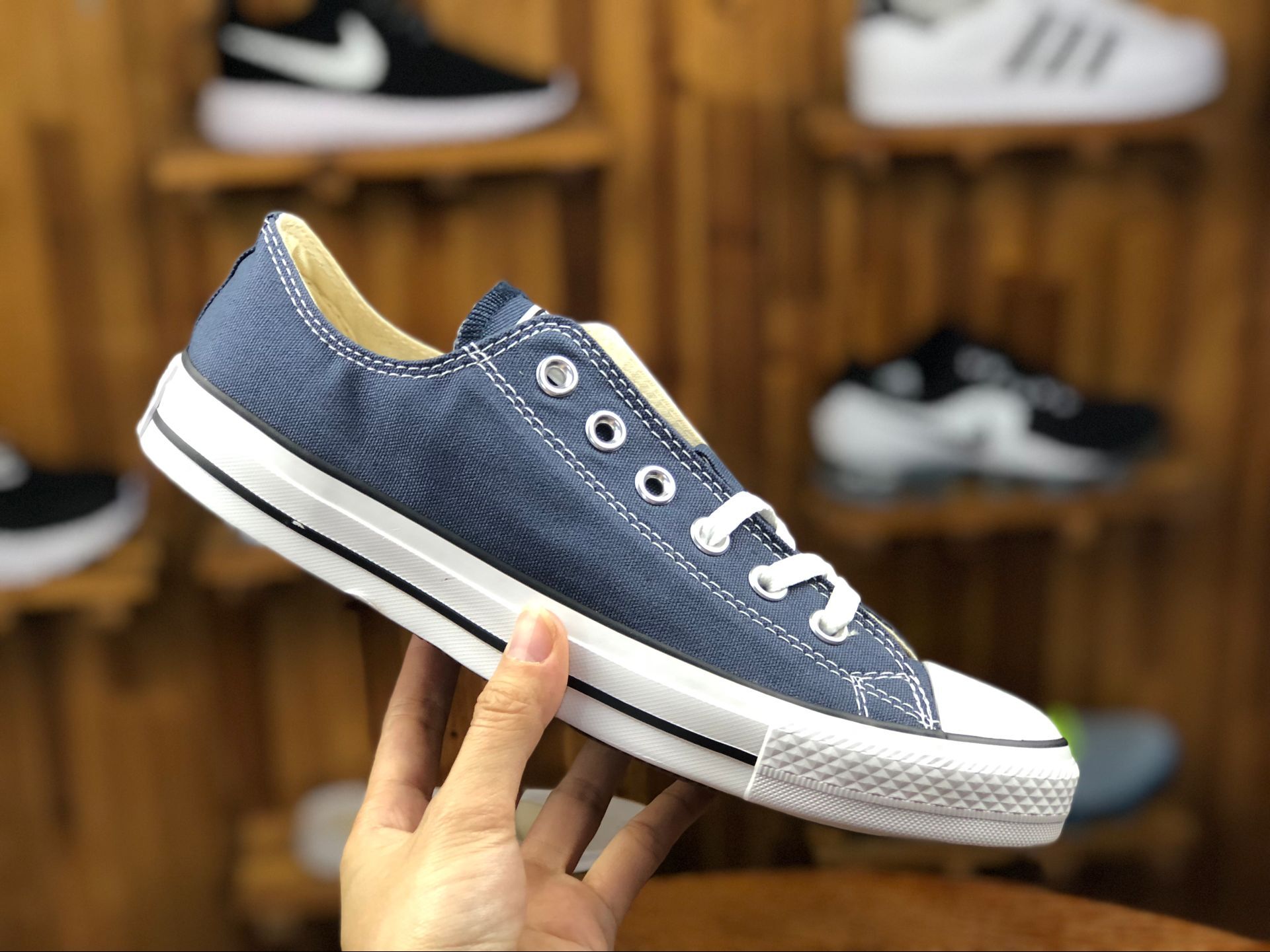 ใหม่เอี่ยมของแท้ Converse All Star รองเท้าผ้าใบ รองเท้าผู้ชาย รองเท้า ...