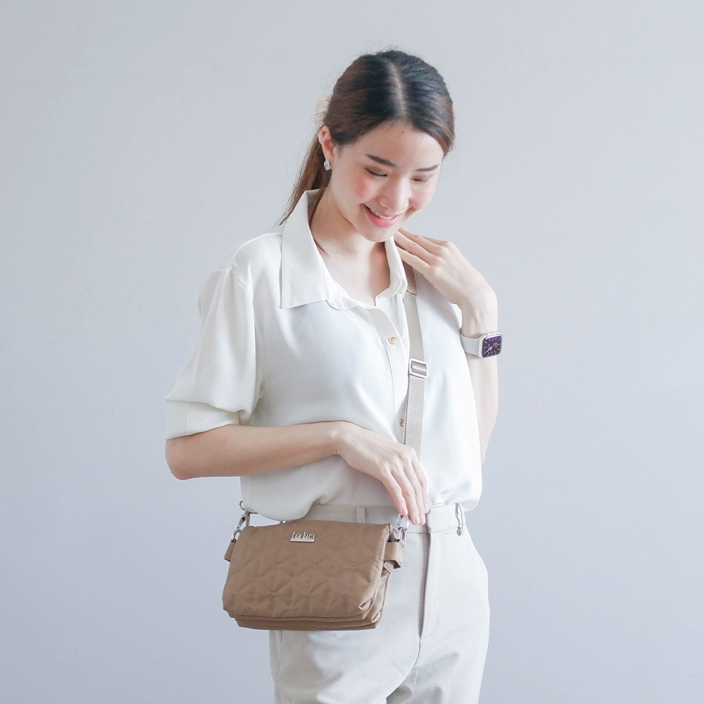 [Pre-order] Hadara ครอสบอดี้ รุ่น Ch.68 ไซส์ S ช่องจัดเก็บ 20 ช่อง ...