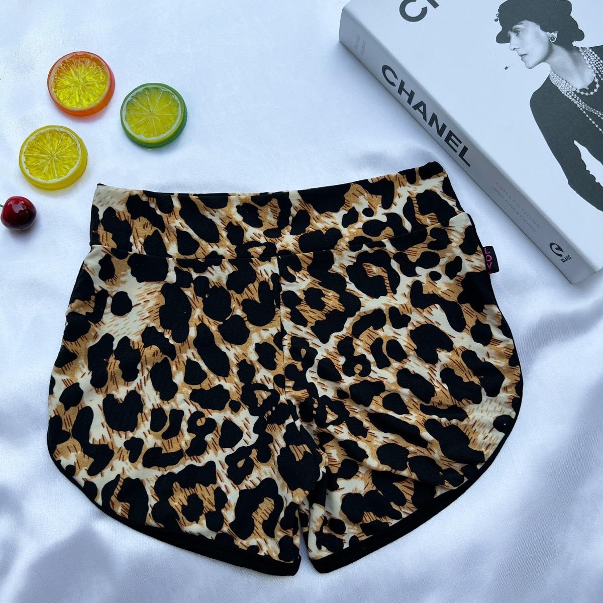 กางเกงสายฝอ เลกกิ้งขาสั้นทรงขาเว้า ใส่ออกกำลังกาย - Moji style - ThaiPick