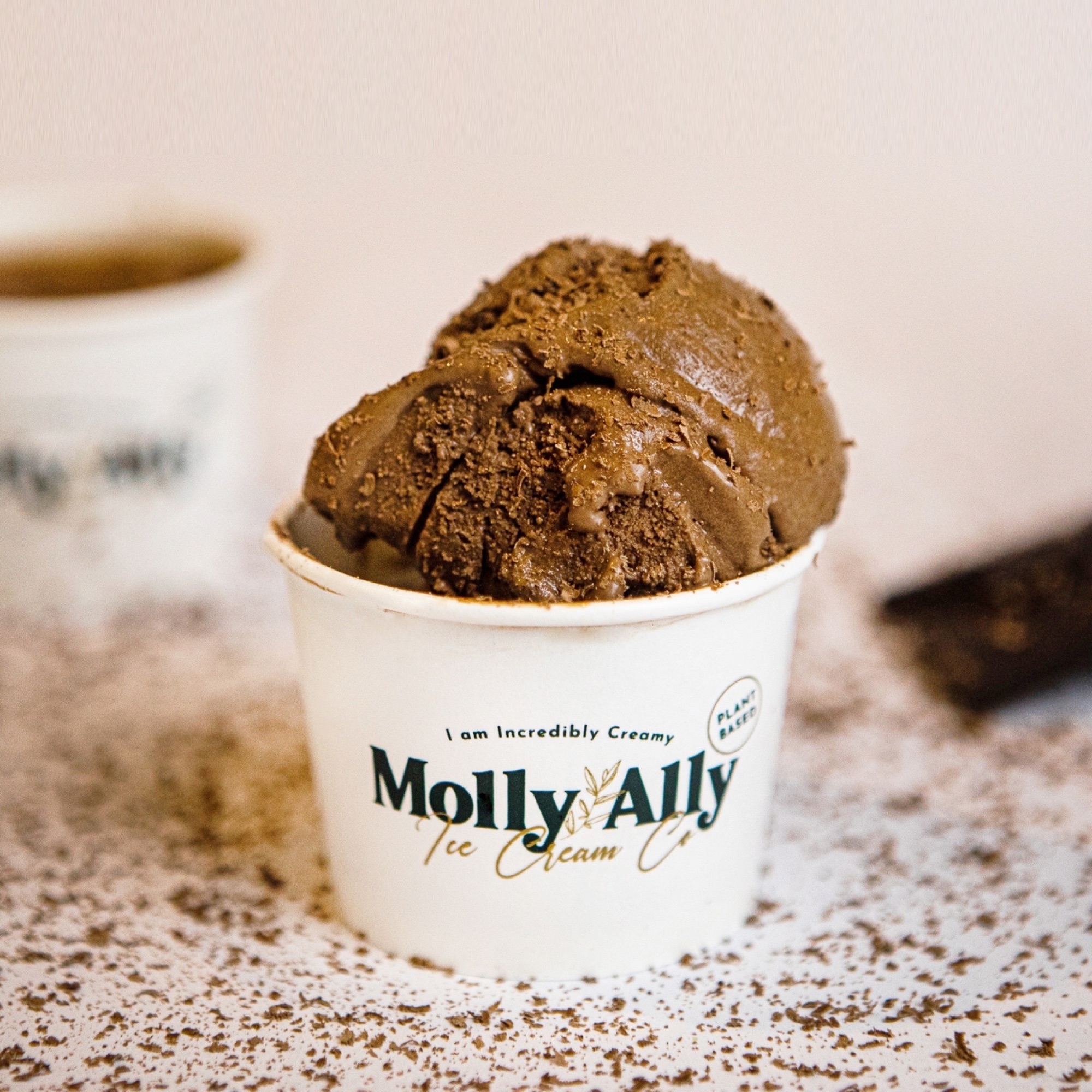 Romeo : Amoretto Chocolate Ice Cream | Molly Ally (ส่งทุกวันอังคาร พฤหัส เสาร์ ตัดรอบเที่ยงคืน ...