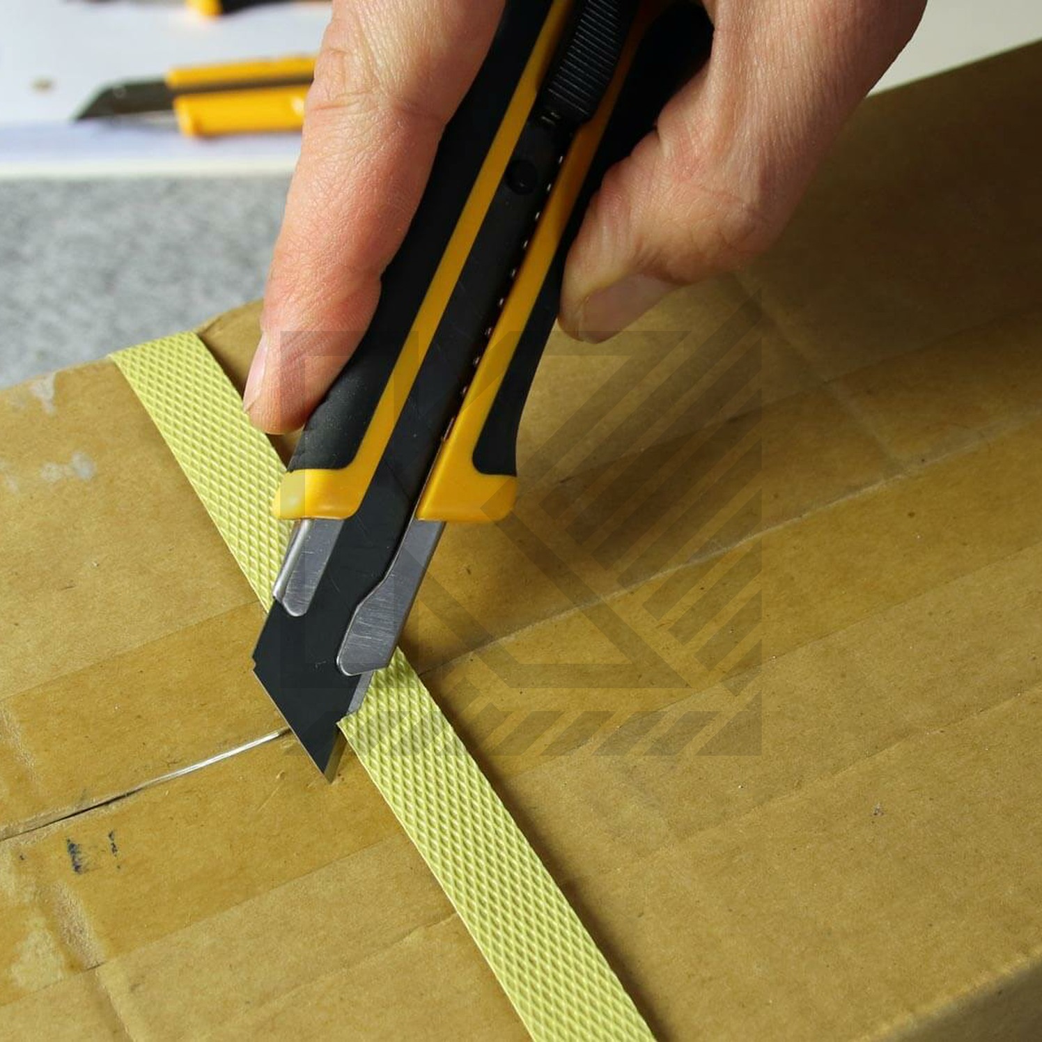 คัตเตอร์ OLFA สำหรับงานหนัก L-5LFBBP แพ็คแถมใบตัดลื่นพิเศษ - Kaewcharoen - ThaiPick