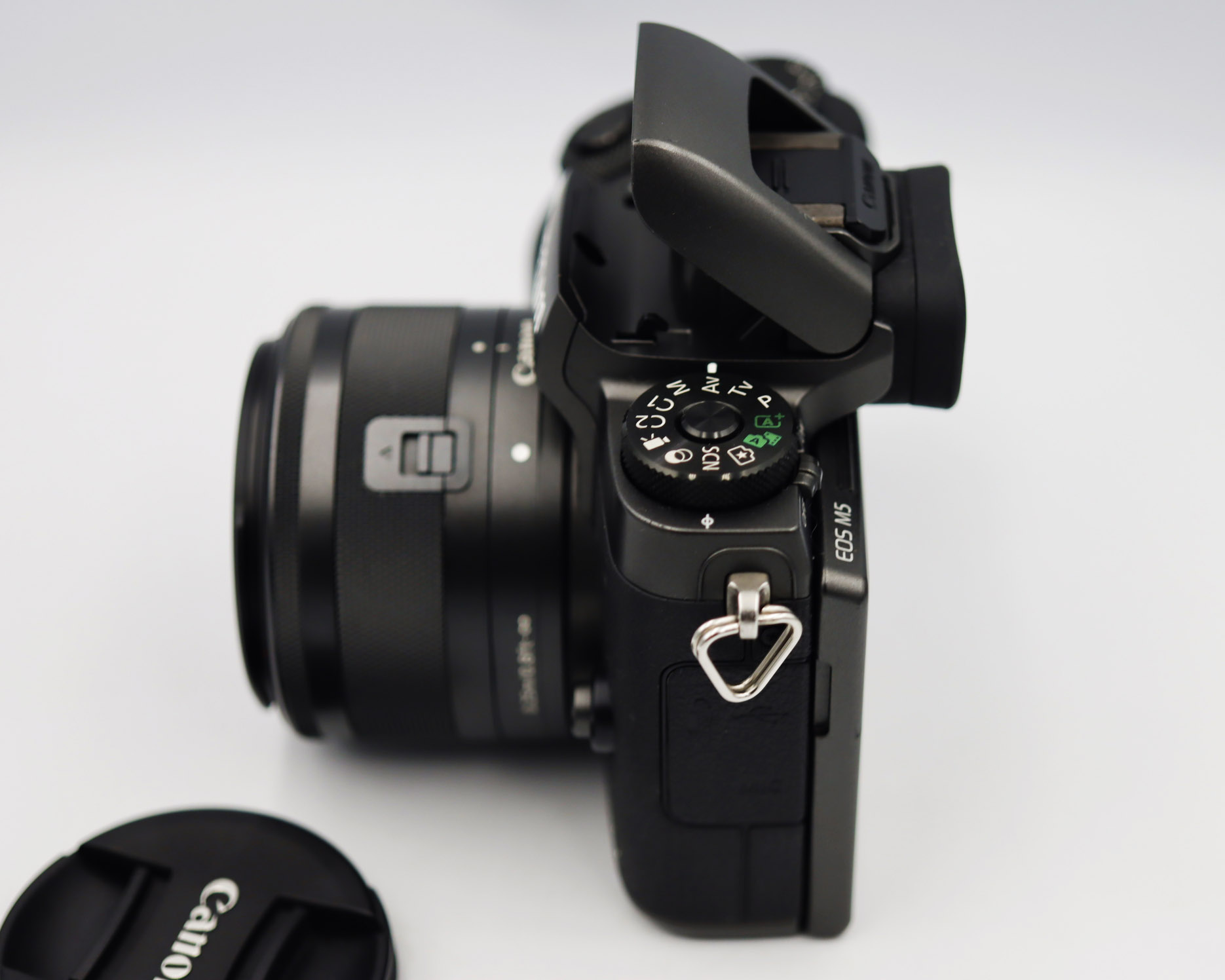 Canon EOS M5 Wi-Fi NFC Bluetooth LE Camera Canon 15-45mm IS STM Lens ...