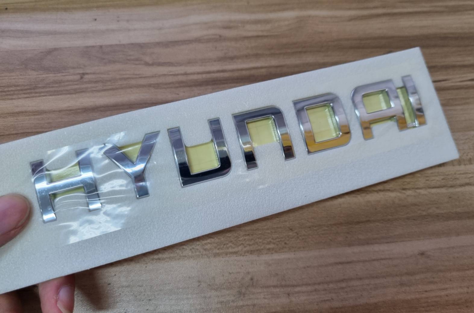 ของแท้เบิกศูนย์ โลโก้ ฮุนได เฮสวัน ตัวอักษร ติดท้าย H-1 Hyundai letter ...